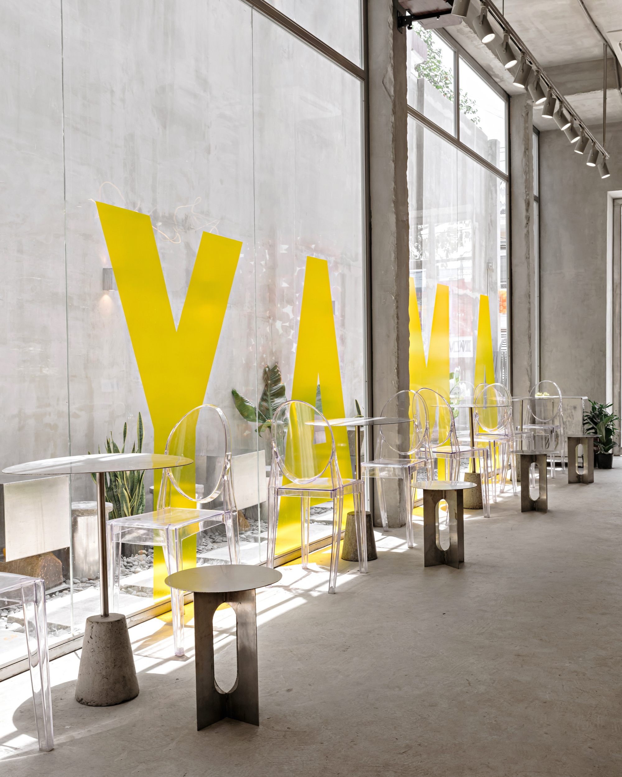 Gallery of YAMA Coffee Shop / KSOUL Studio - 28