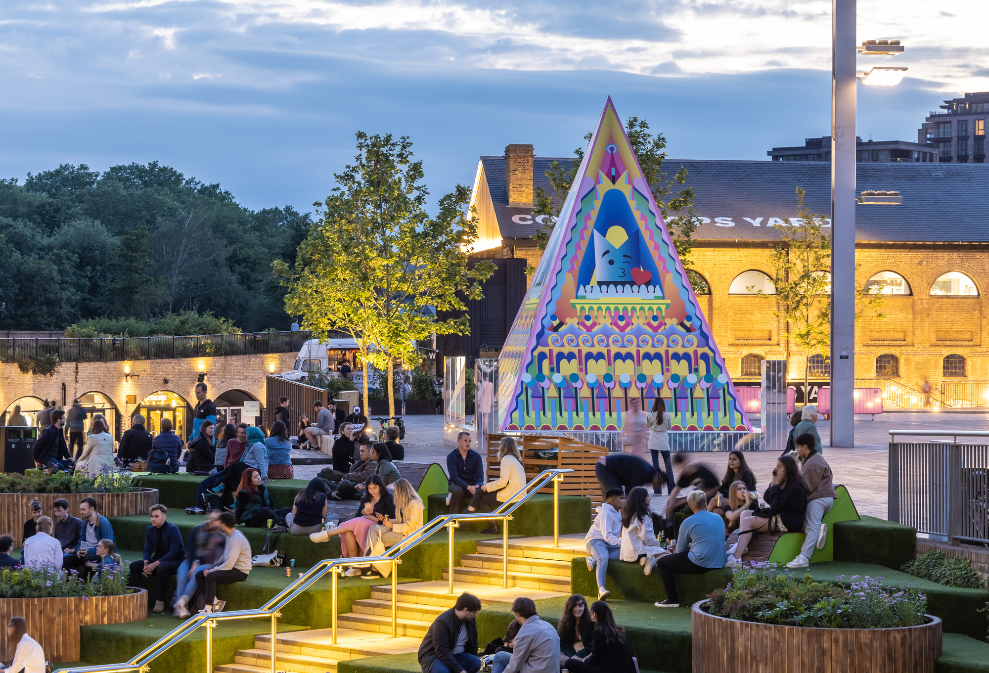 Gallery of Proud Little Pyramid / Adam Nathaniel Furman - 2