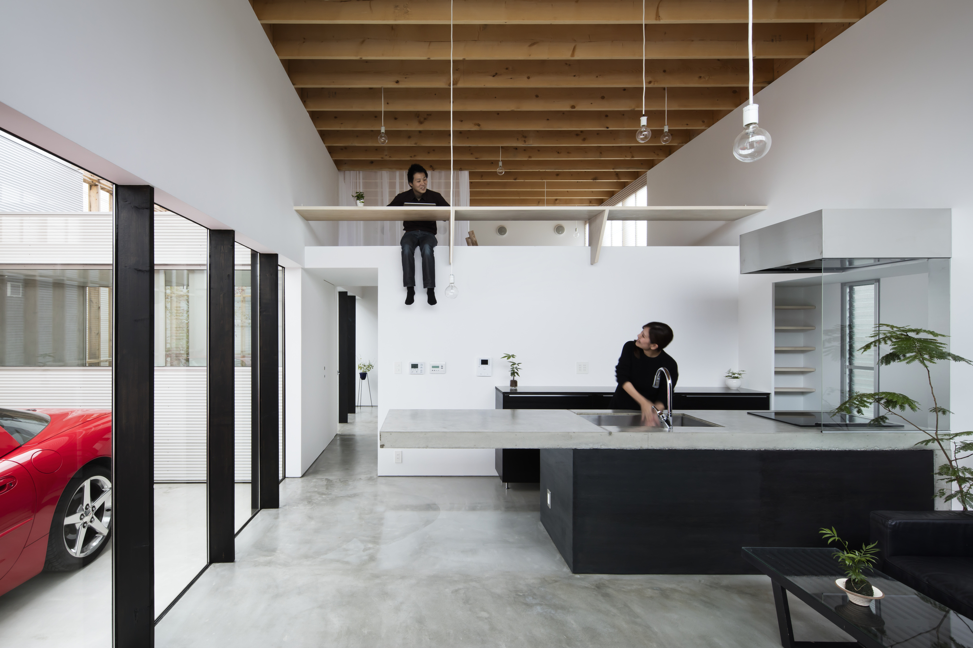 Gallery of Garage Terrace House / YoshiArchitects - 2