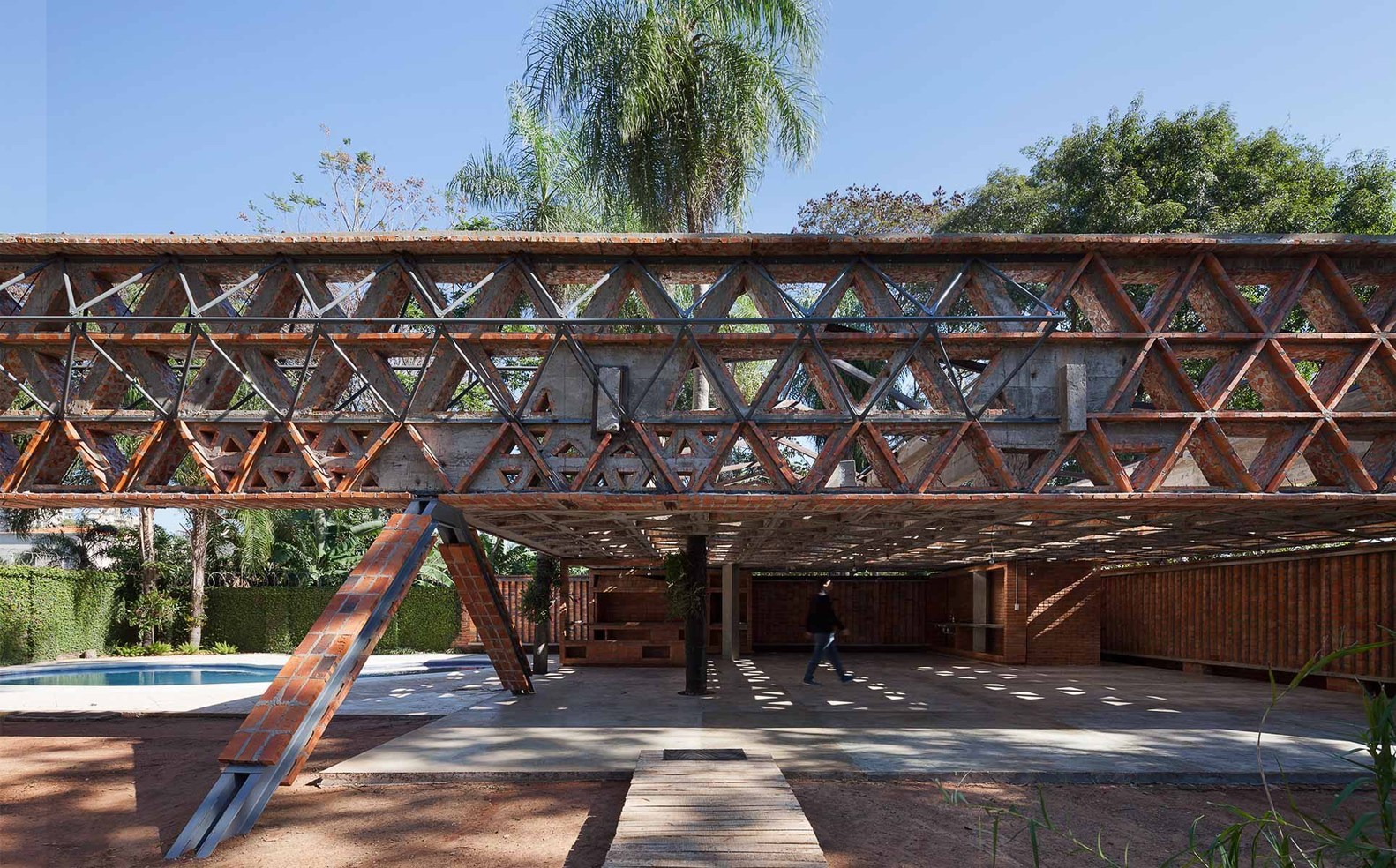 Gallery of 20 Brick Houses, 20 Years of Modern Architecture in Paraguay ...