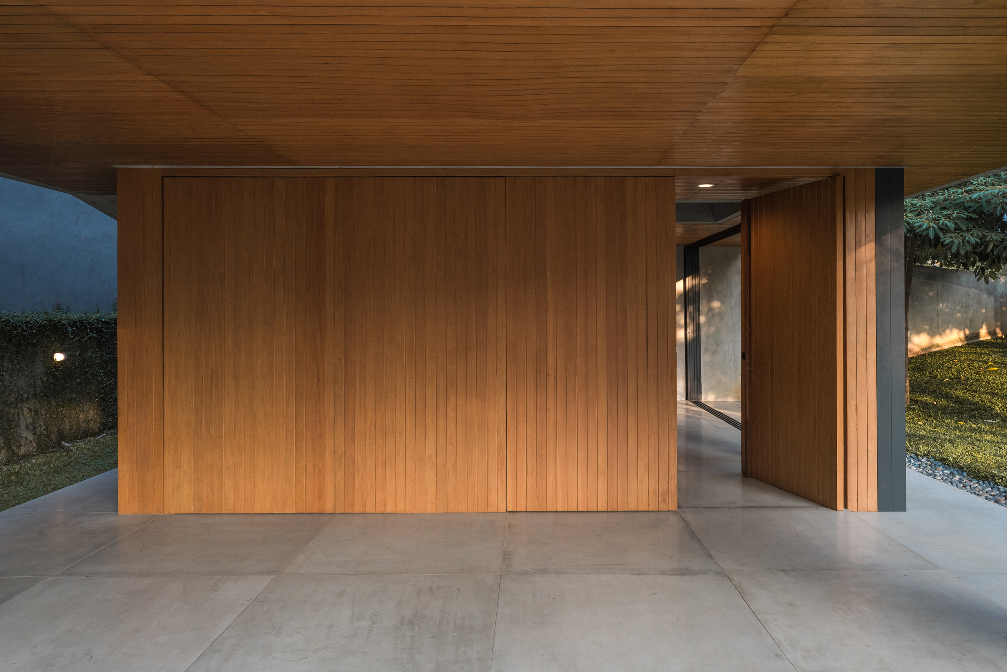 Gallery of Banjar House / Wiyoga Nurdiansyah - 17