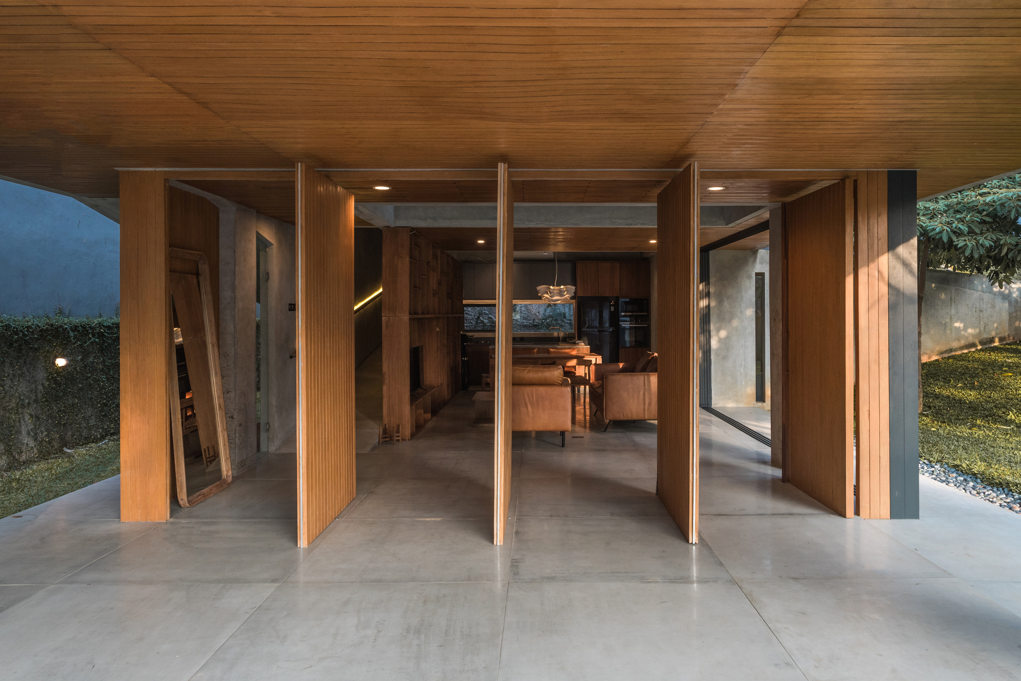 Gallery of Banjar House / Wiyoga Nurdiansyah - 18