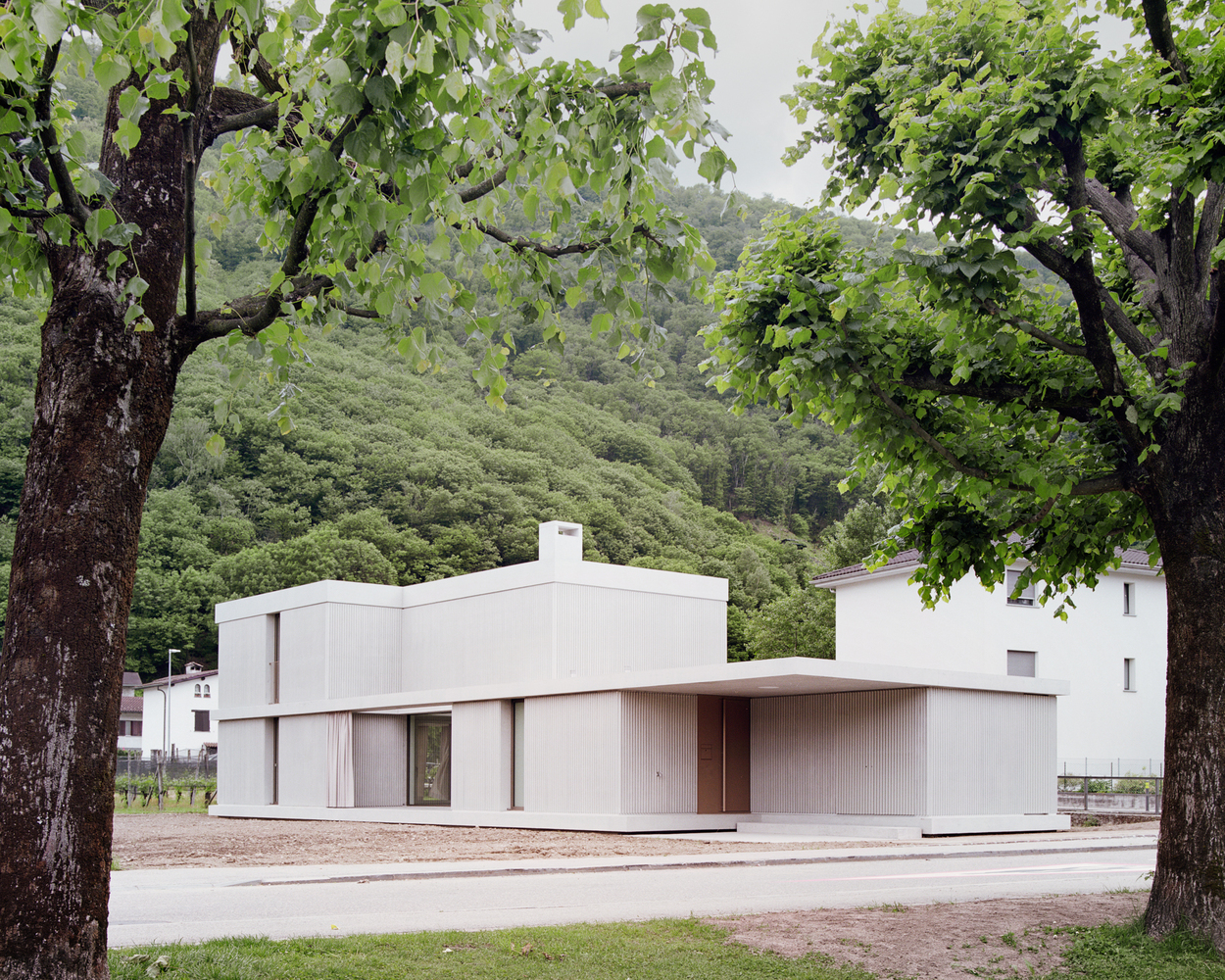 Gallery of Zanini Porta House / Inches Geleta Architetti - 1