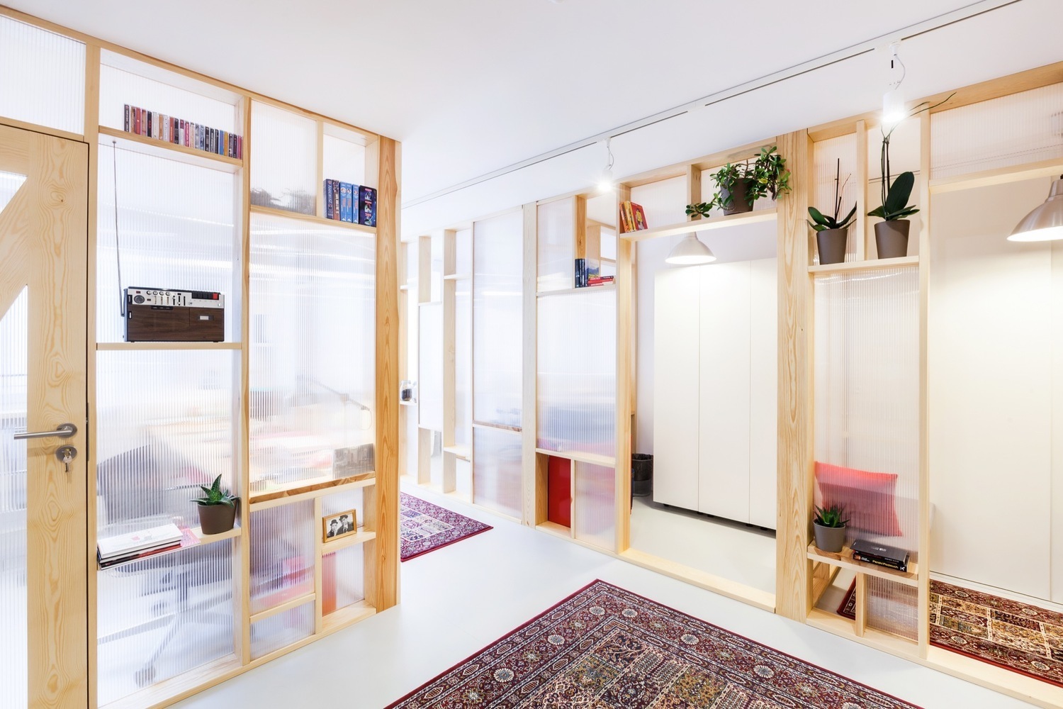 Gallery of Design Depot: 30 Projects that Explore Diverse Storage ...