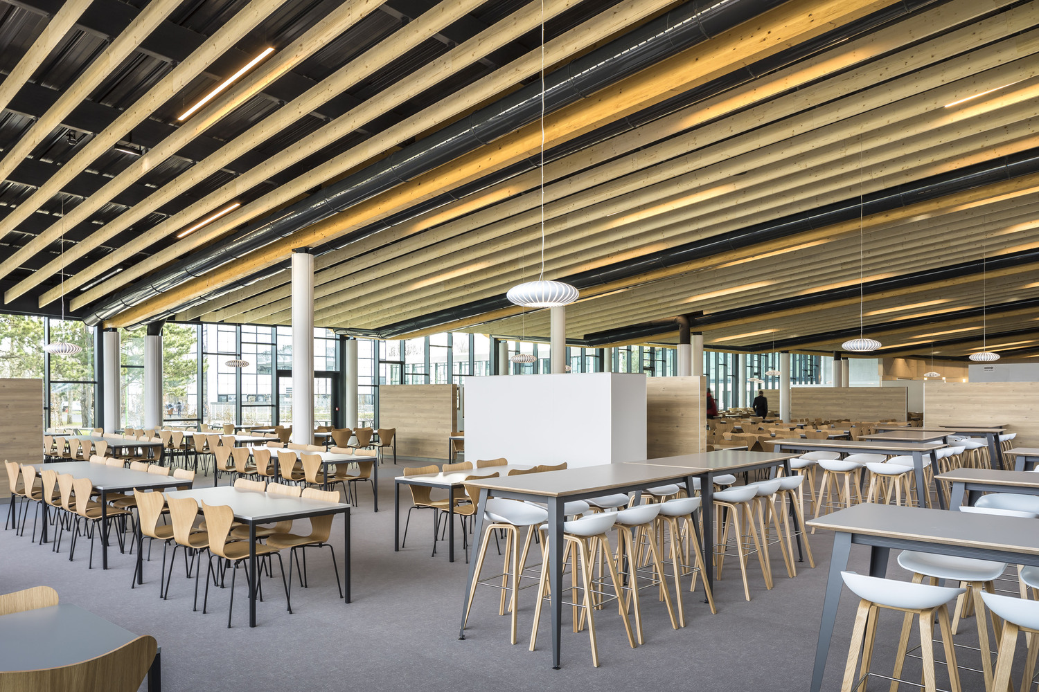 Gallery of Parfums Christian Dior Company Restaurant / Palissad ...