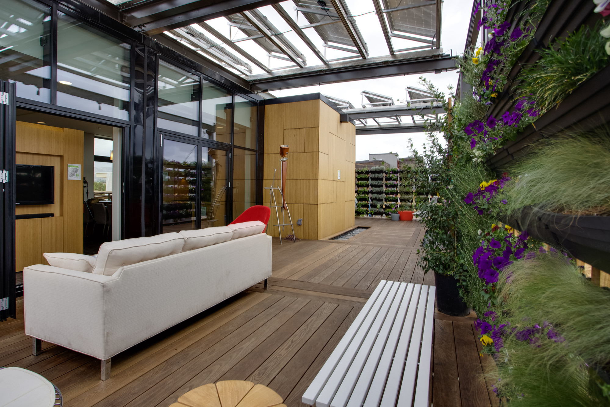 Galería de Paneles solares: eficiencia sin renunciar a la estética en ...