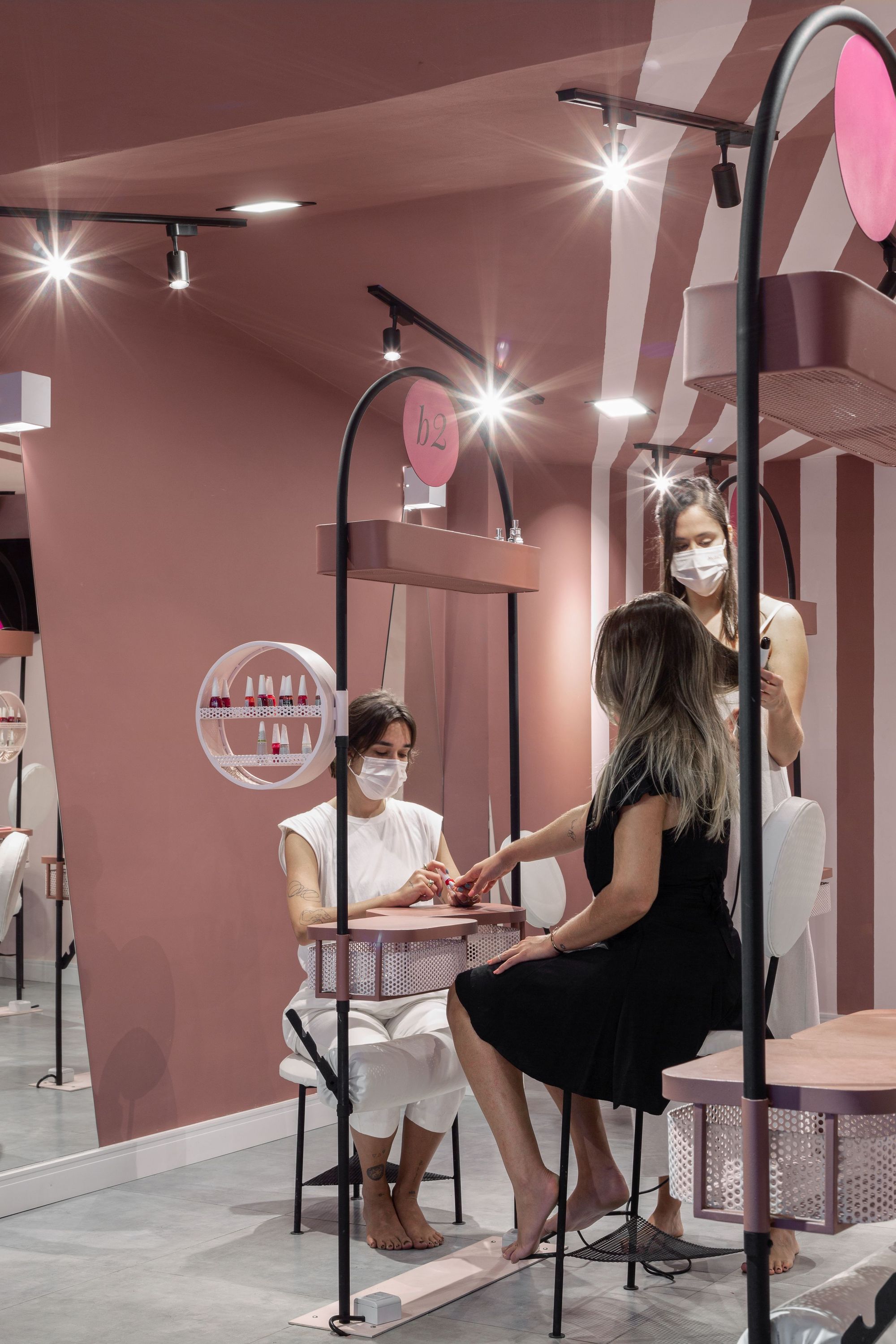 Gallery of Belle.Club Beauty Salon / Flipê Arquitetura - 17