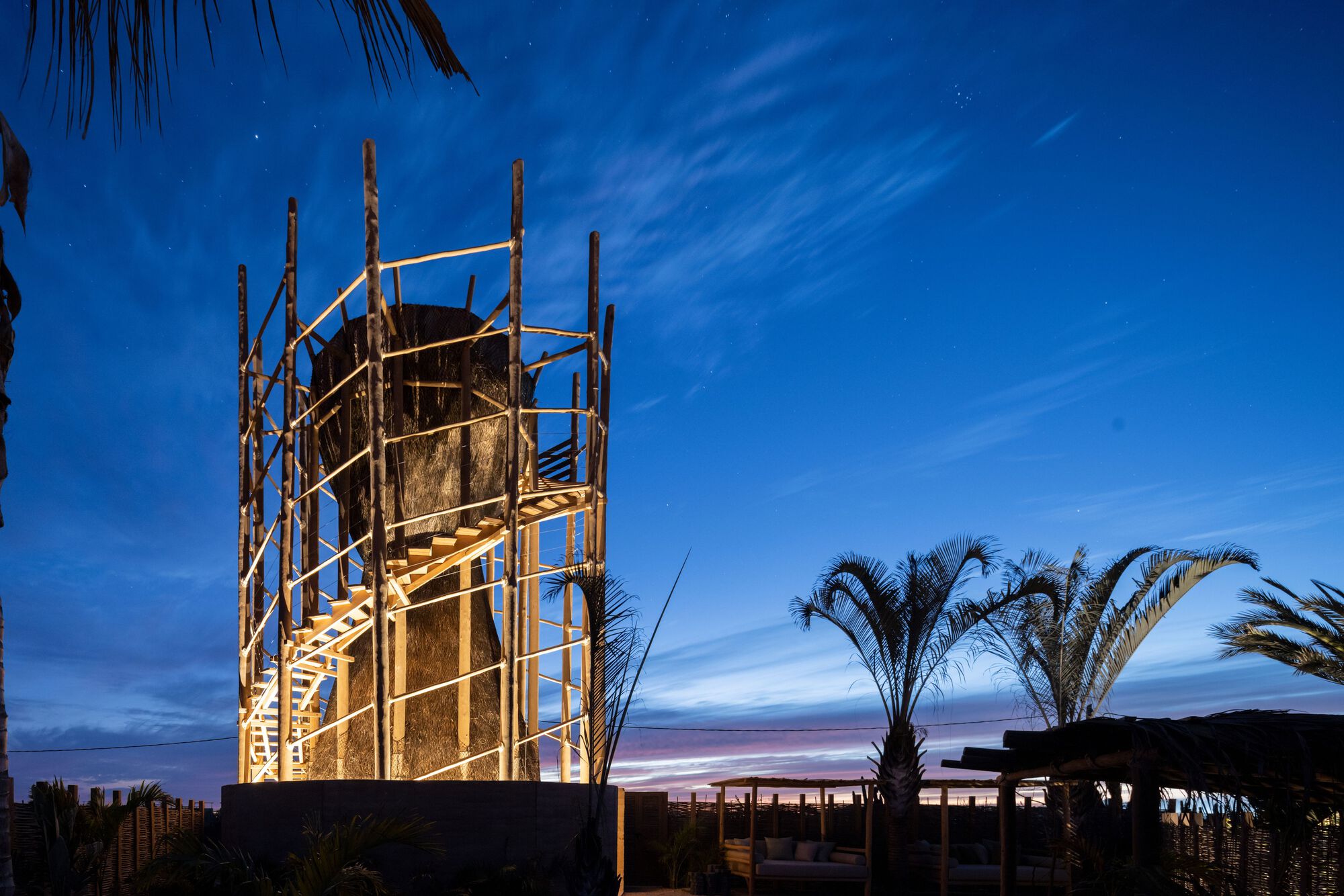 Gallery of El Perdido Hotel / estudio ALA - 11