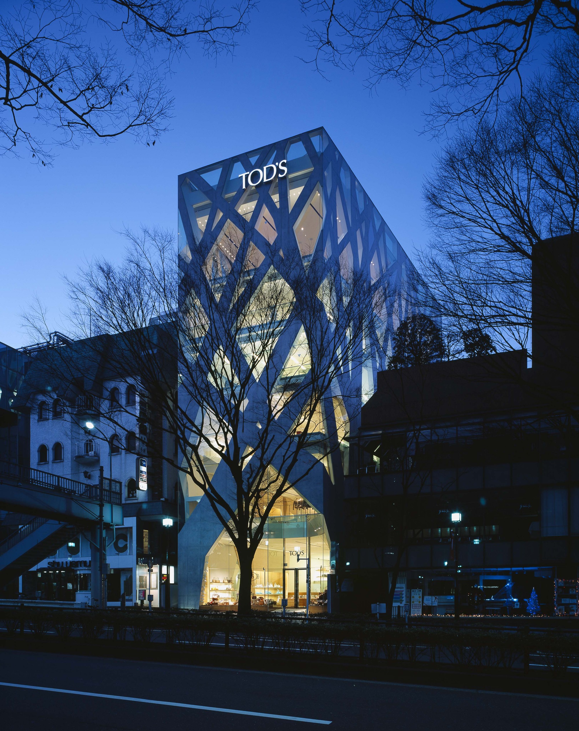 Gallery of "I Am Always Inside the Architecture that I Design": In ...
