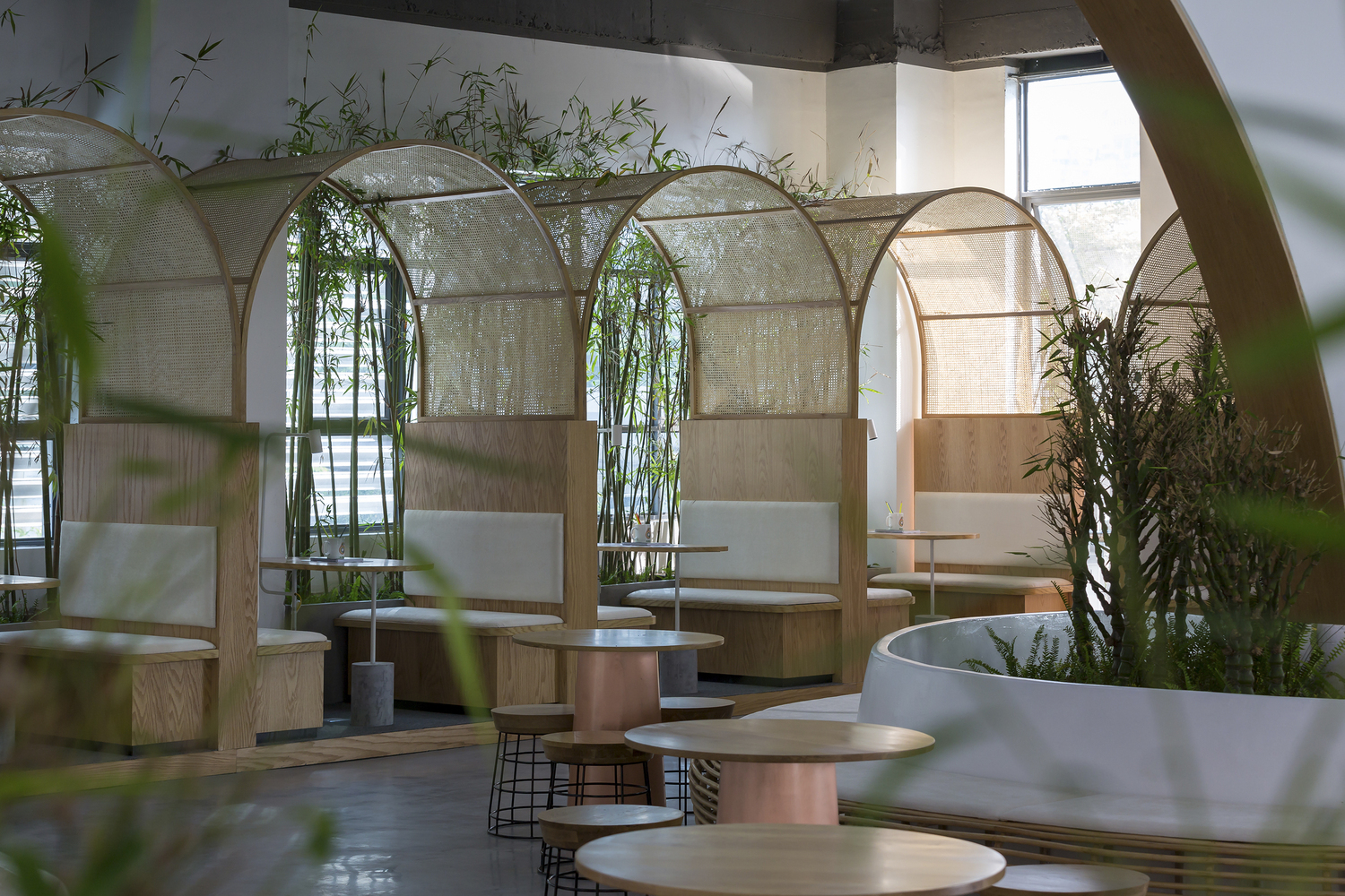 Gallery of Asia's Local Mesh Material: 18 Projects that Explore the ...