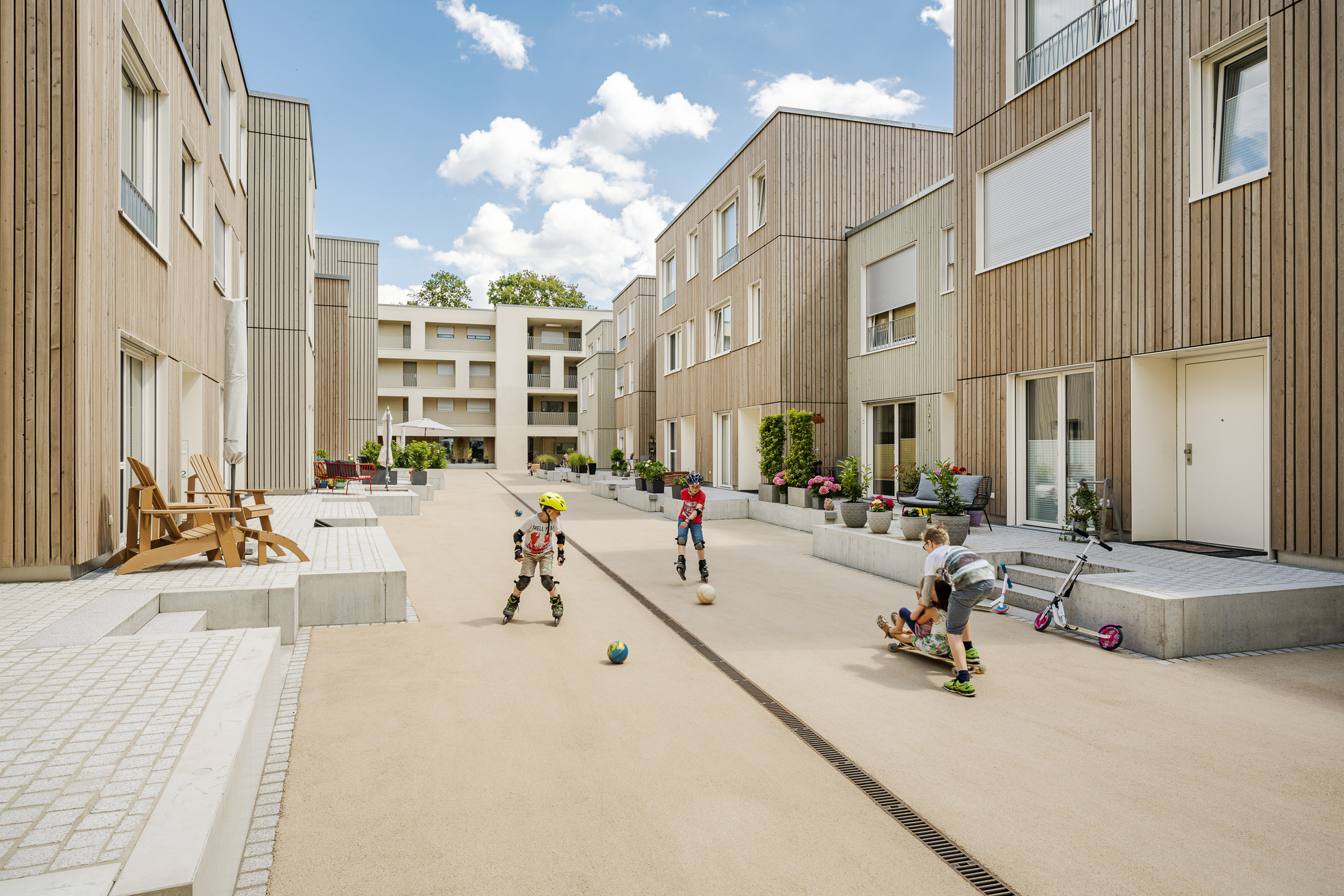 Gallery of Living at the Old Indoor Pool / UTA Architekten und ...