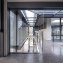 Edifício Sede da Intco / Scenic Architecture Office + Doarchi ...
