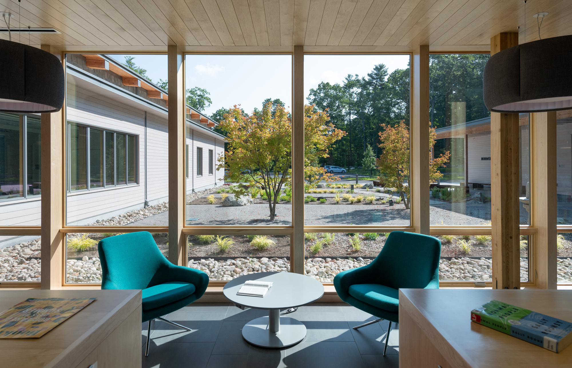 Gallery of Norwell Public Library / Oudens Ello Architecture - 14