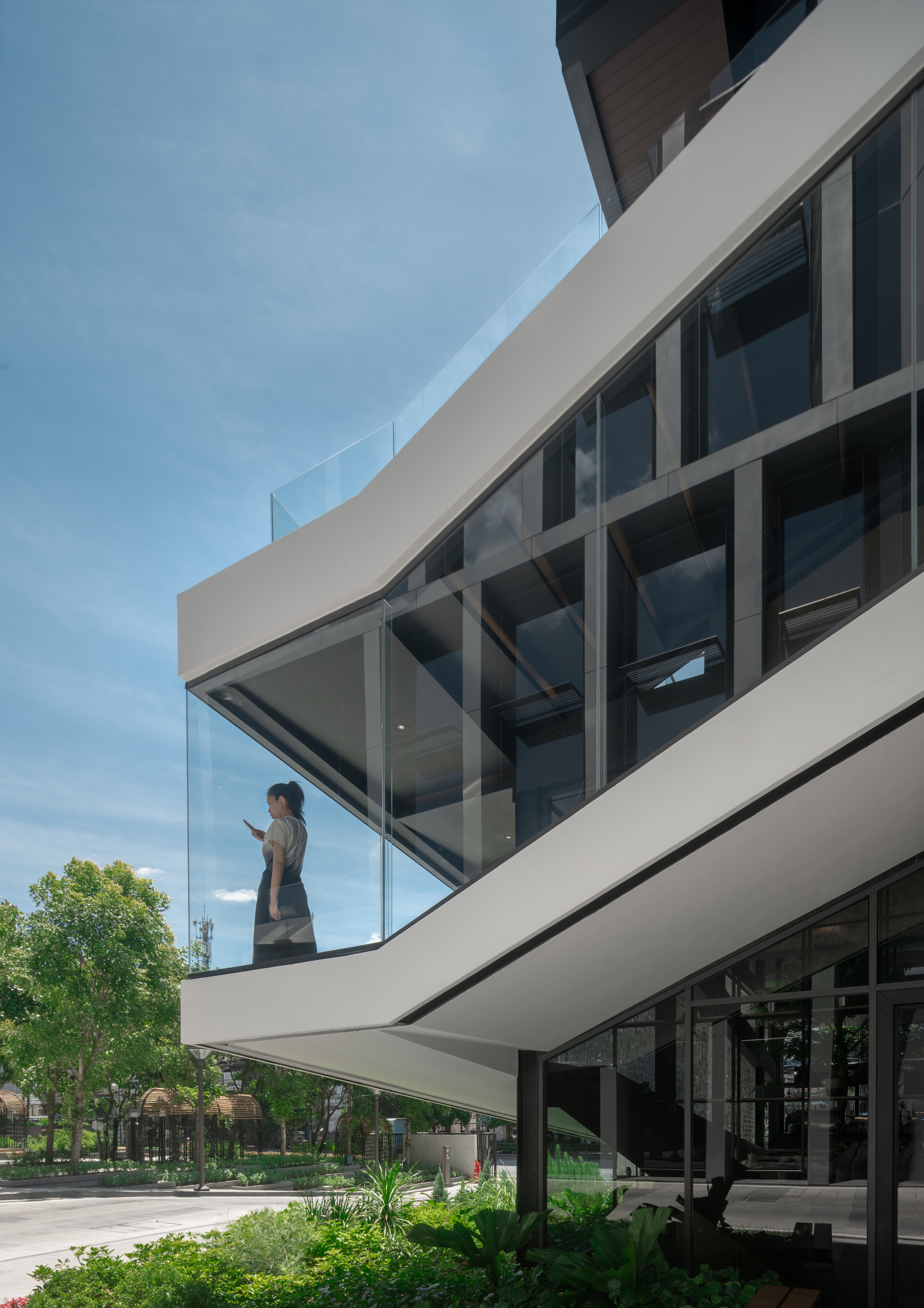 Gallery of Chia Tai Farm Restaurant / ForX Design Studio - 19