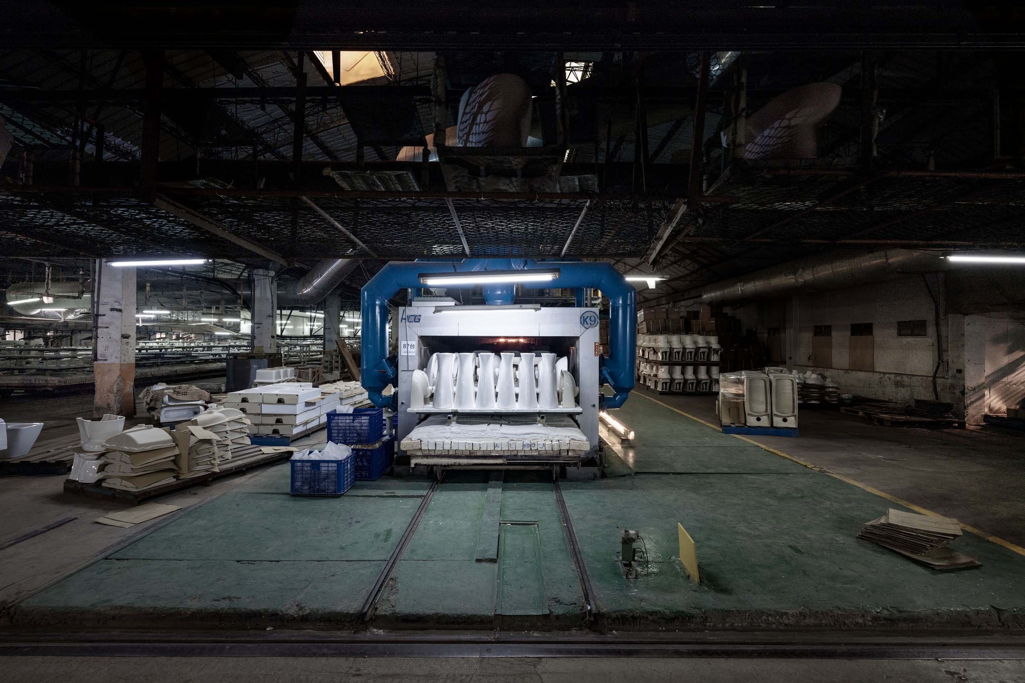 Gallery of Bright Up HCG Factory / CHU CHIN-KANG SPACE DESIGN + CHANGHO ...