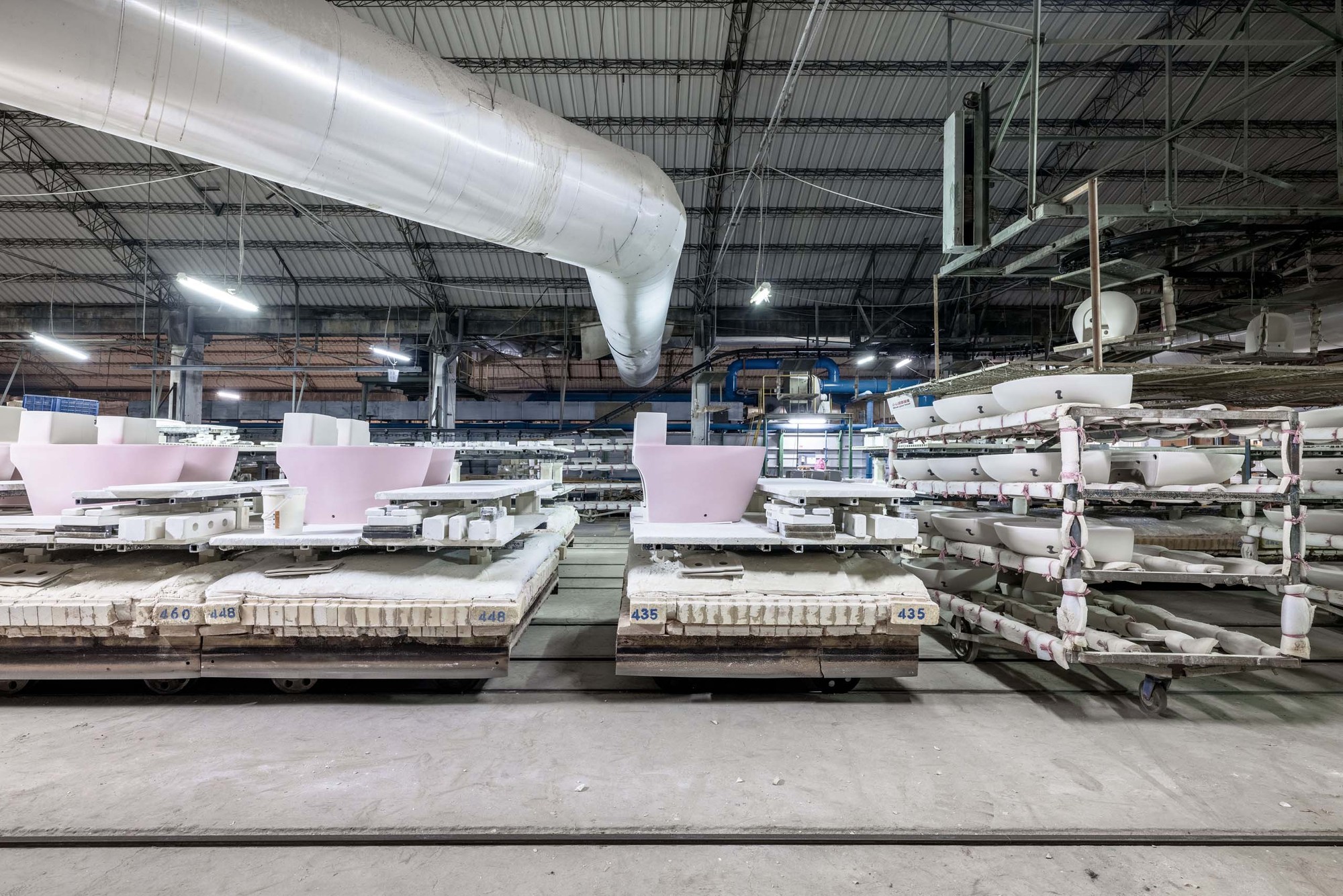 Gallery of Bright Up HCG Factory / CHU CHIN-KANG SPACE DESIGN + CHANGHO ...