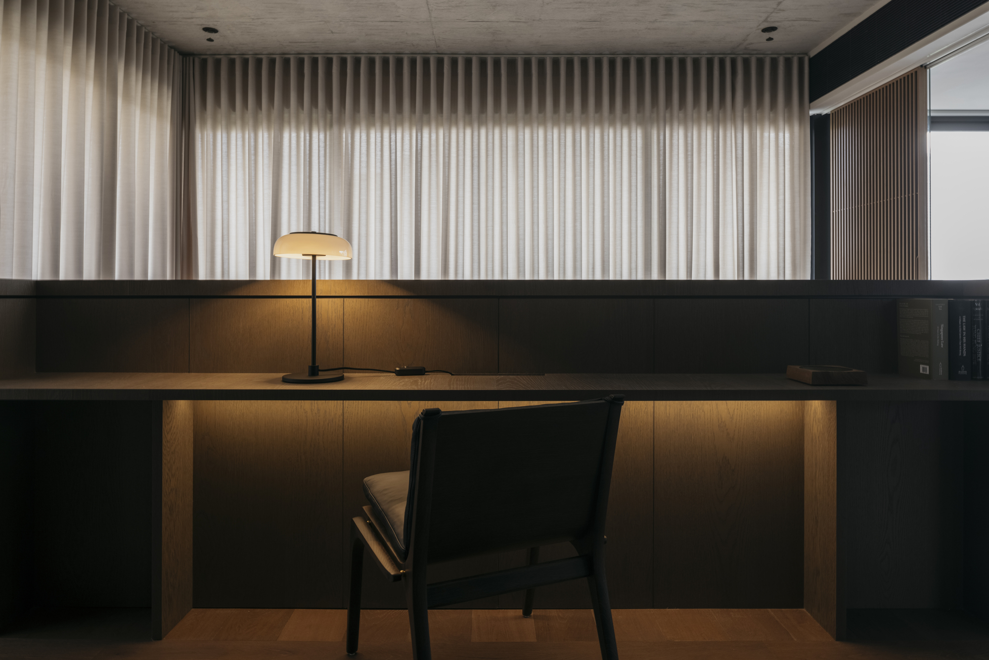 Gallery of 83 Braemar House / MONOCOT - 27