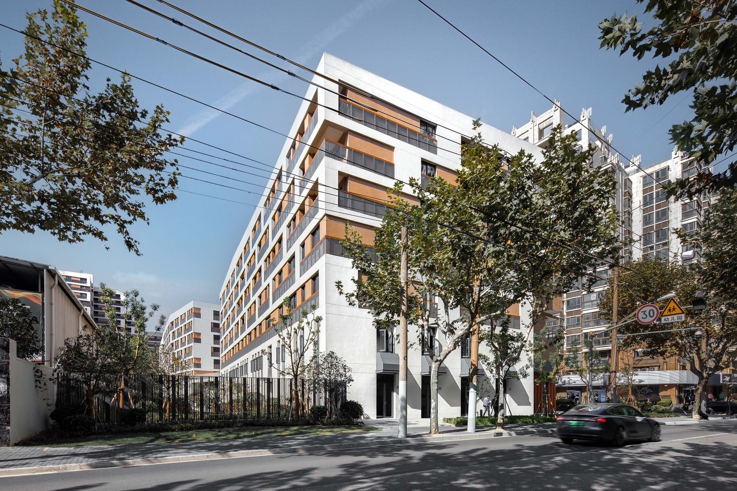 Gallery of Contemporary Social Housing in China: Playing with the ...