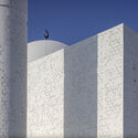 Mosque of Mohamed Abdulkhaliq Gargash / Dabbagh Architects | ArchDaily