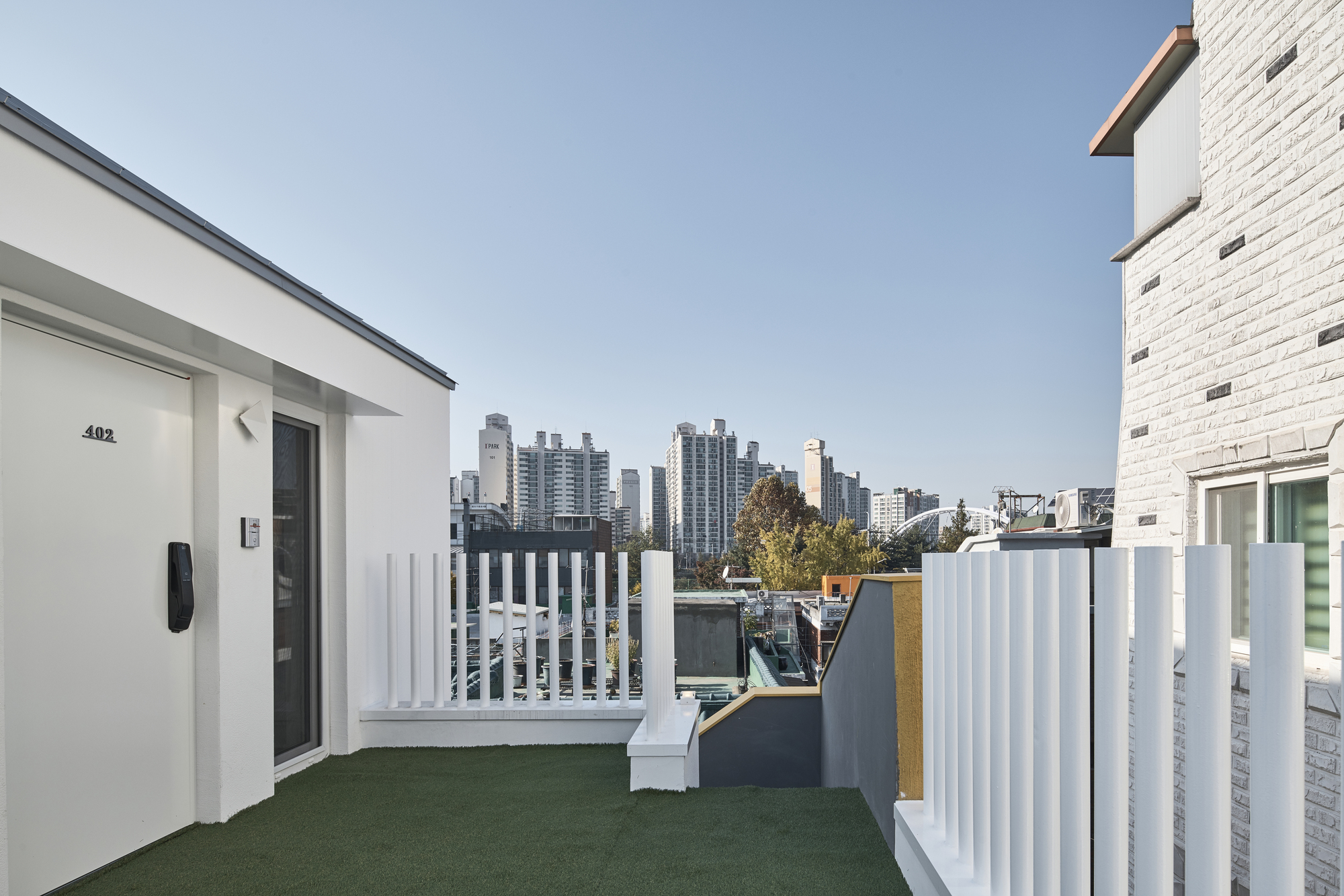 Gallery of The Alley House / Todot Architects and Partners - 10