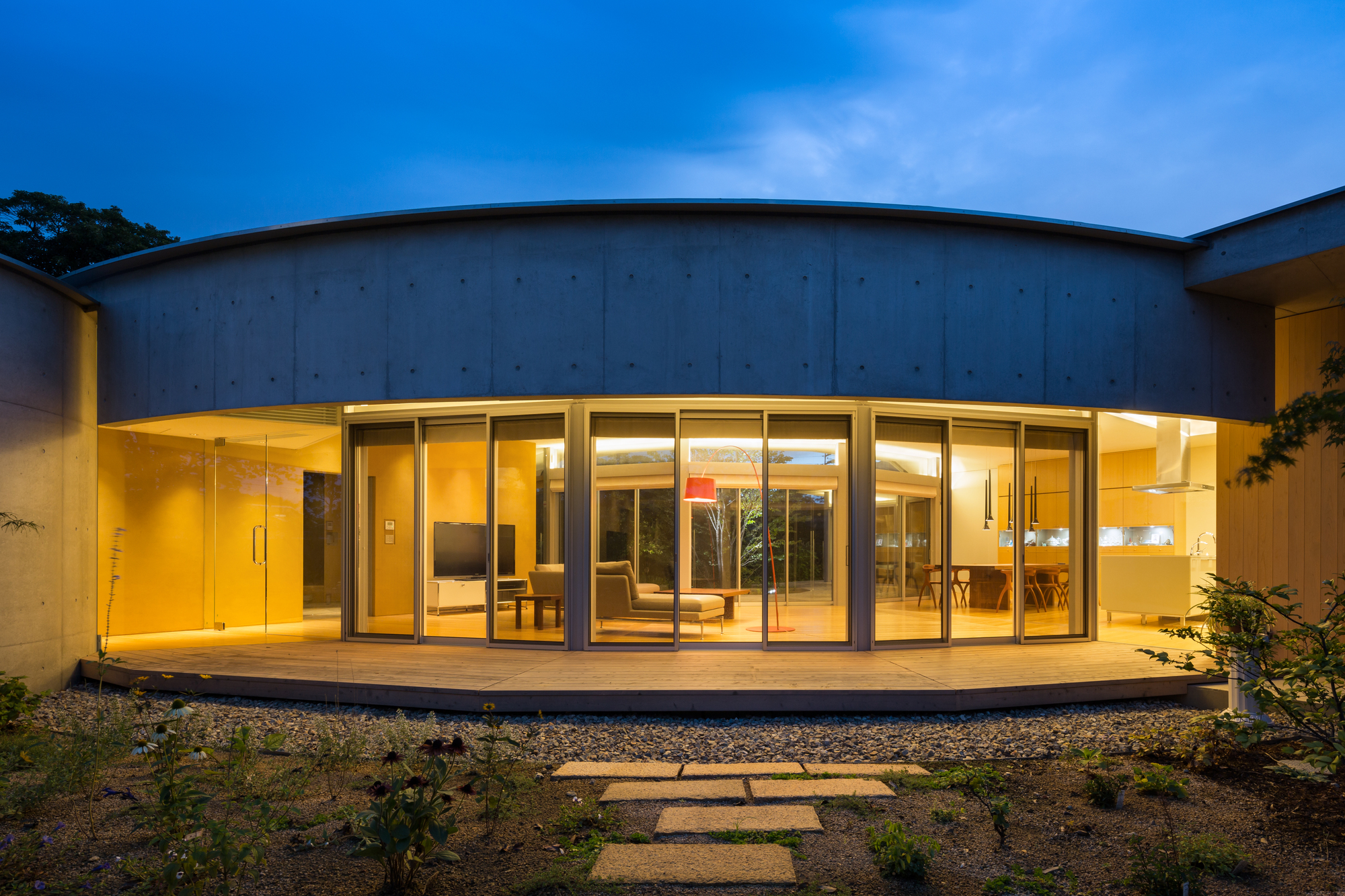 Gallery of Infinity House / Osamu Morishita Architect & Associates - 15