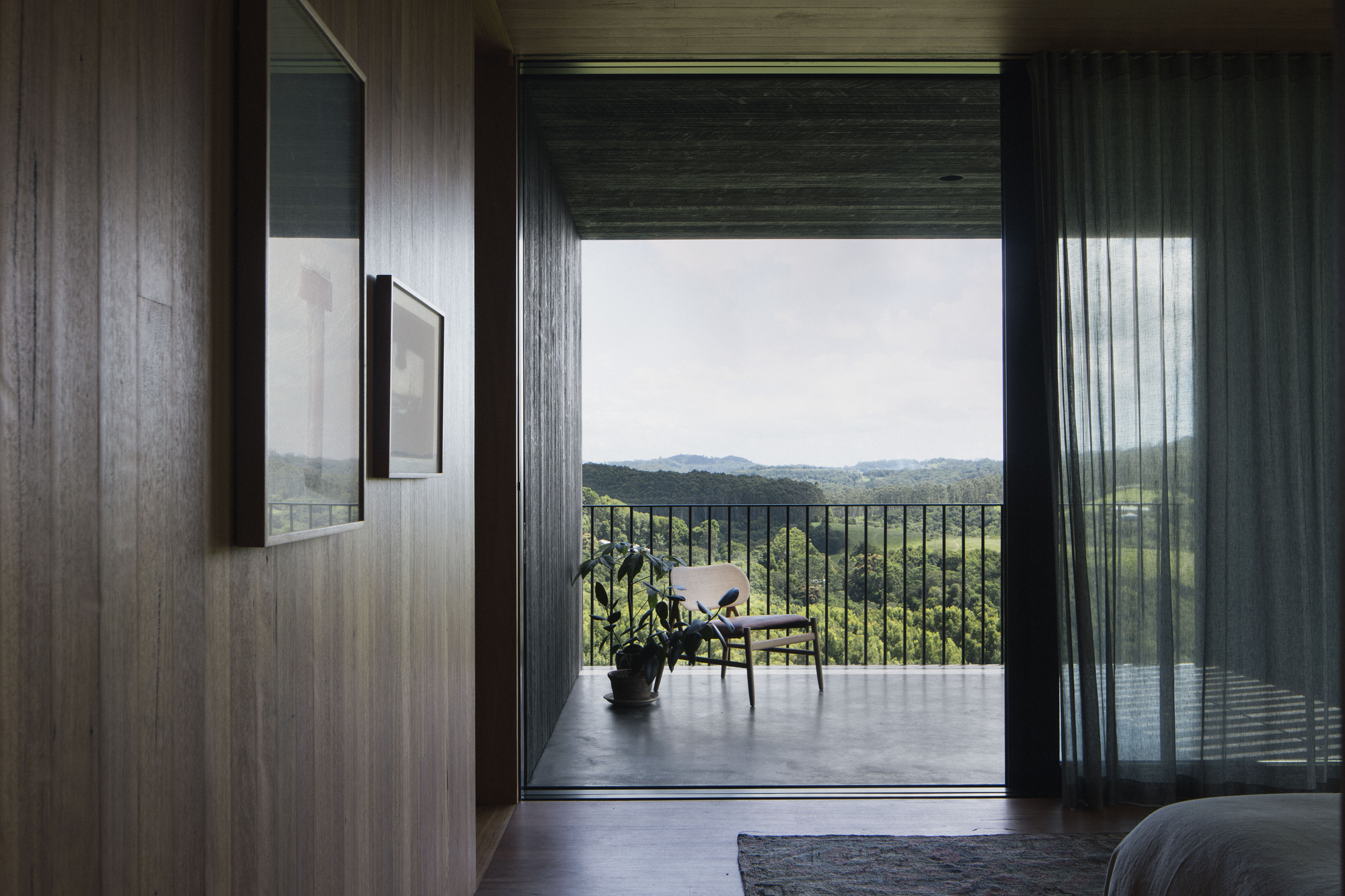 Gallery of Federal House / Edition Office - 23