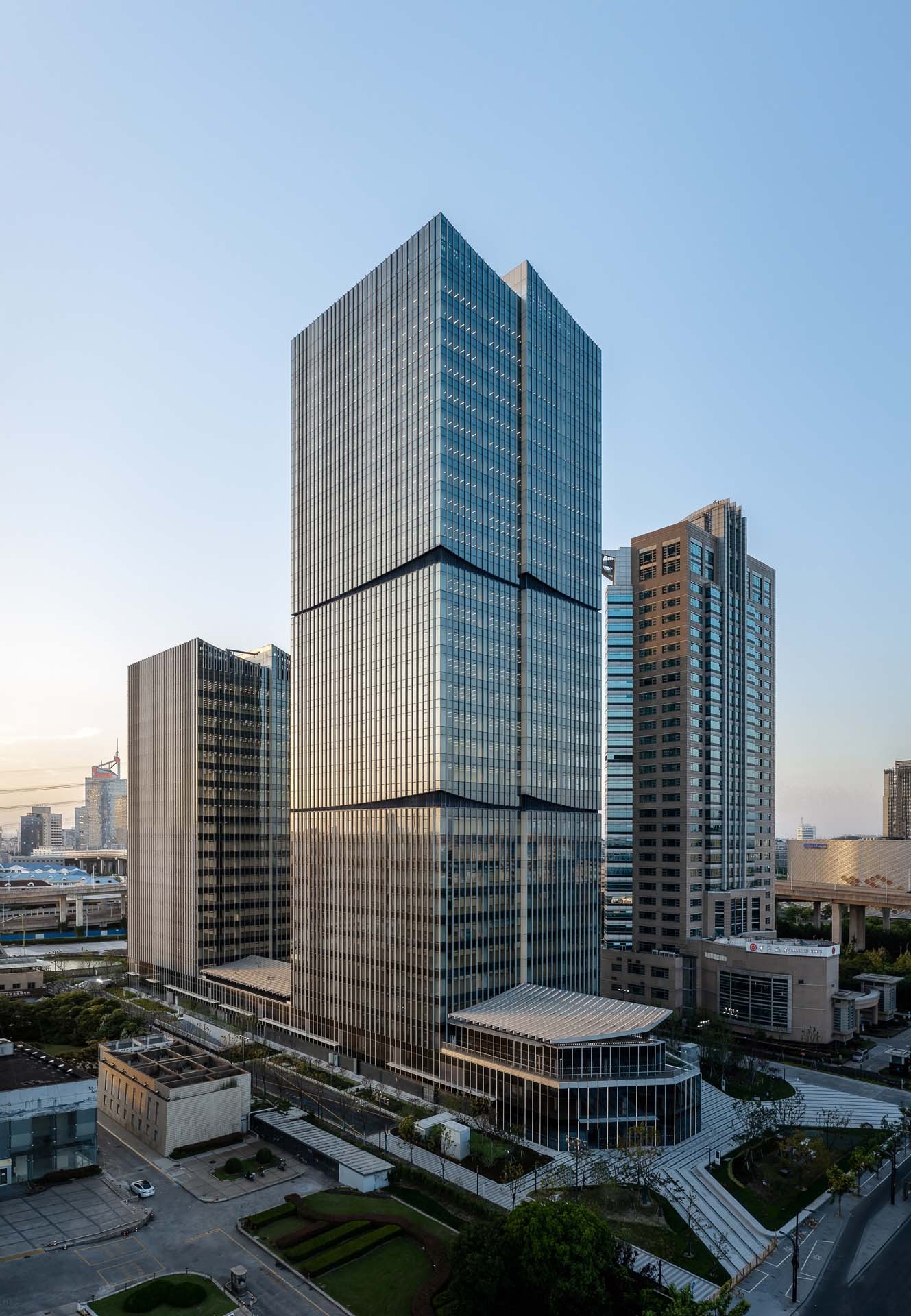 Gallery of Shanghai International Fortune Centre / Aedas - 9
