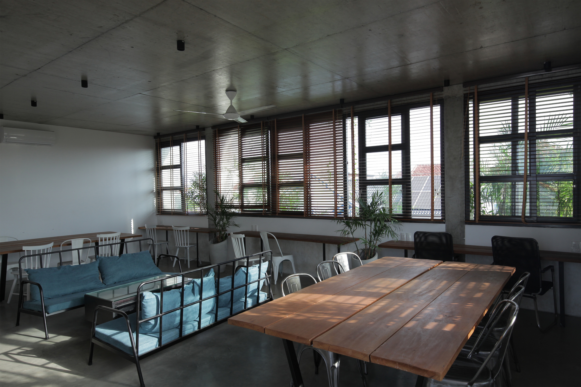 Gallery of Bonte Cafe / Yên Architecture - 8
