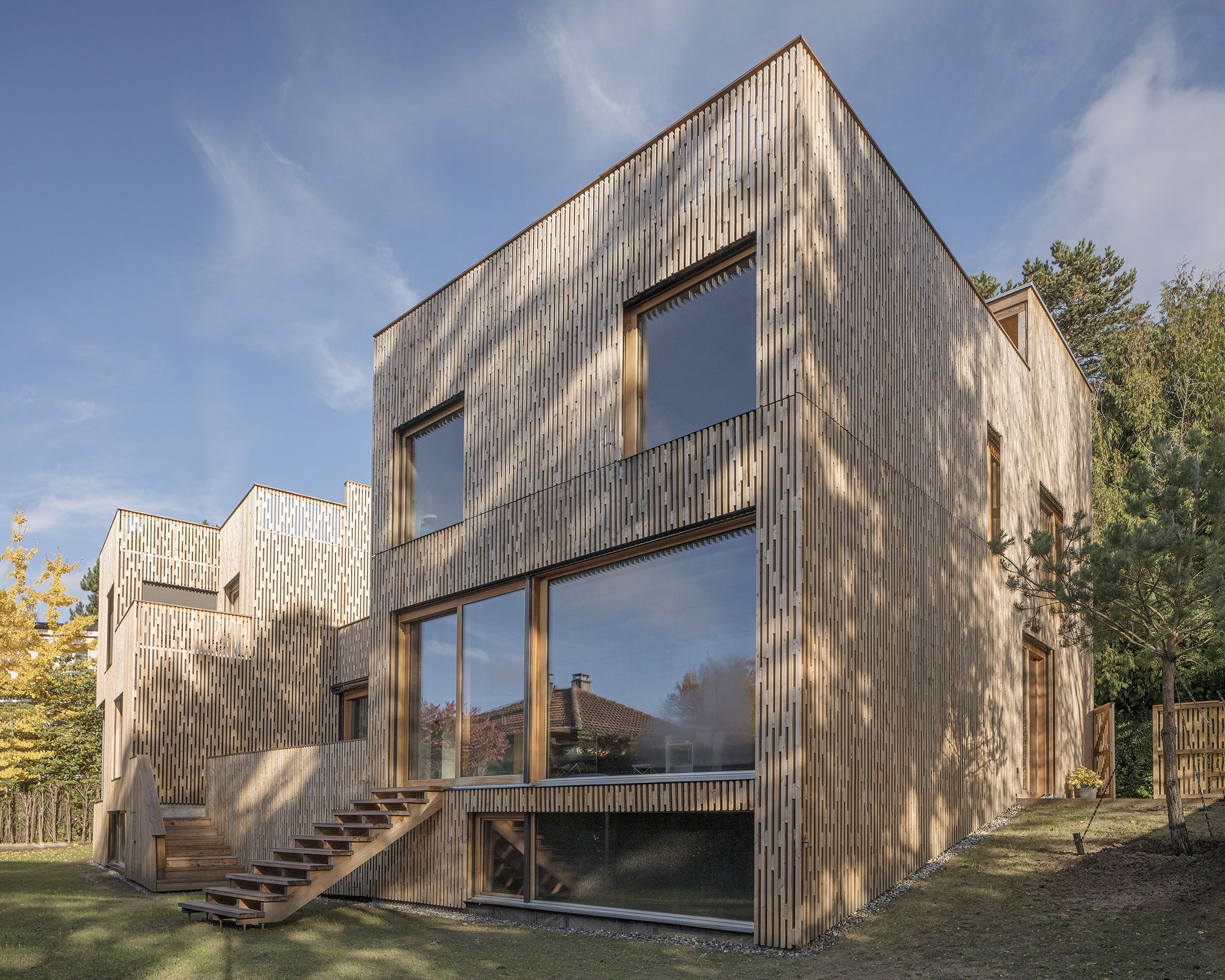 Gallery of 3 Attached Houses / PONT12 architectes - 10