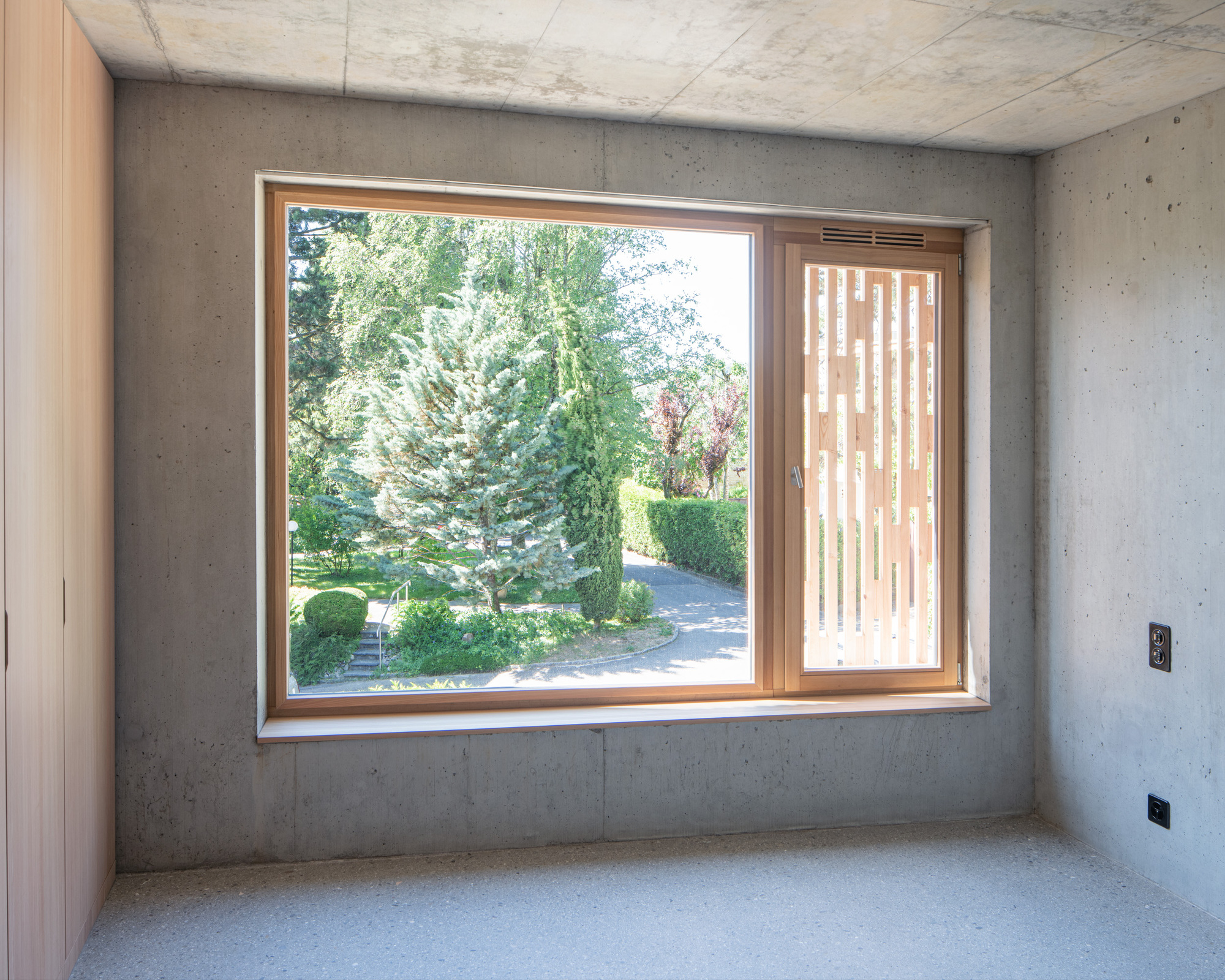 Gallery of 3 Attached Houses / PONT12 architectes - 22