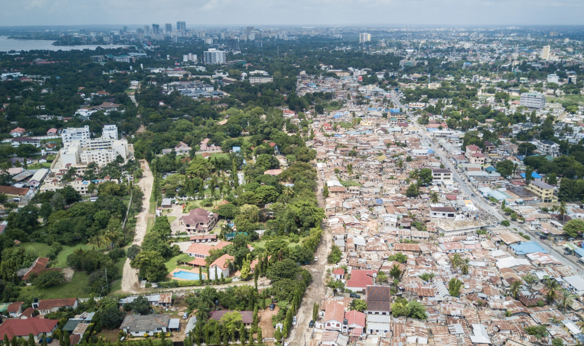 Galeria de Vestígios urbanos do passado colonial: Dar es Salaam e ...