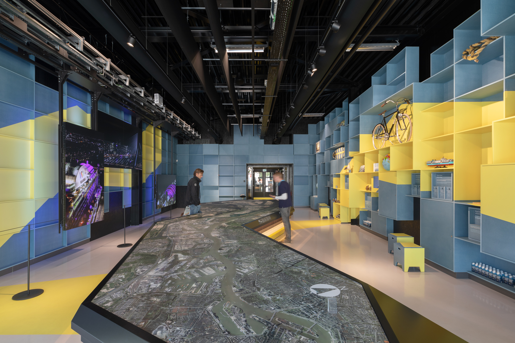 Gallery of Port Pavilion Rotterdam / MoederscheimMoonen Architects - 4