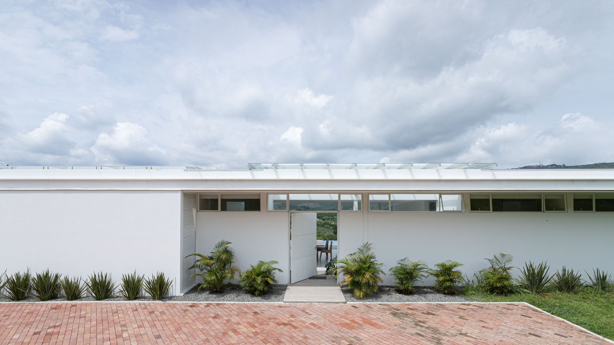 Gallery of Uribe Quiñones House / Arquitecto Daniel Uribe - 4