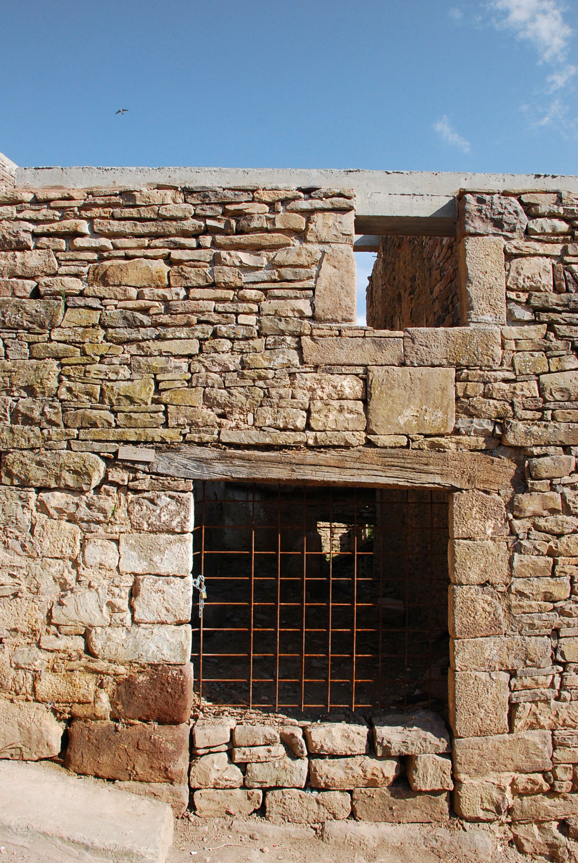 Gallery of Ruesta Urban Center Rehabilitation / Sebastián Arquitectos - 10