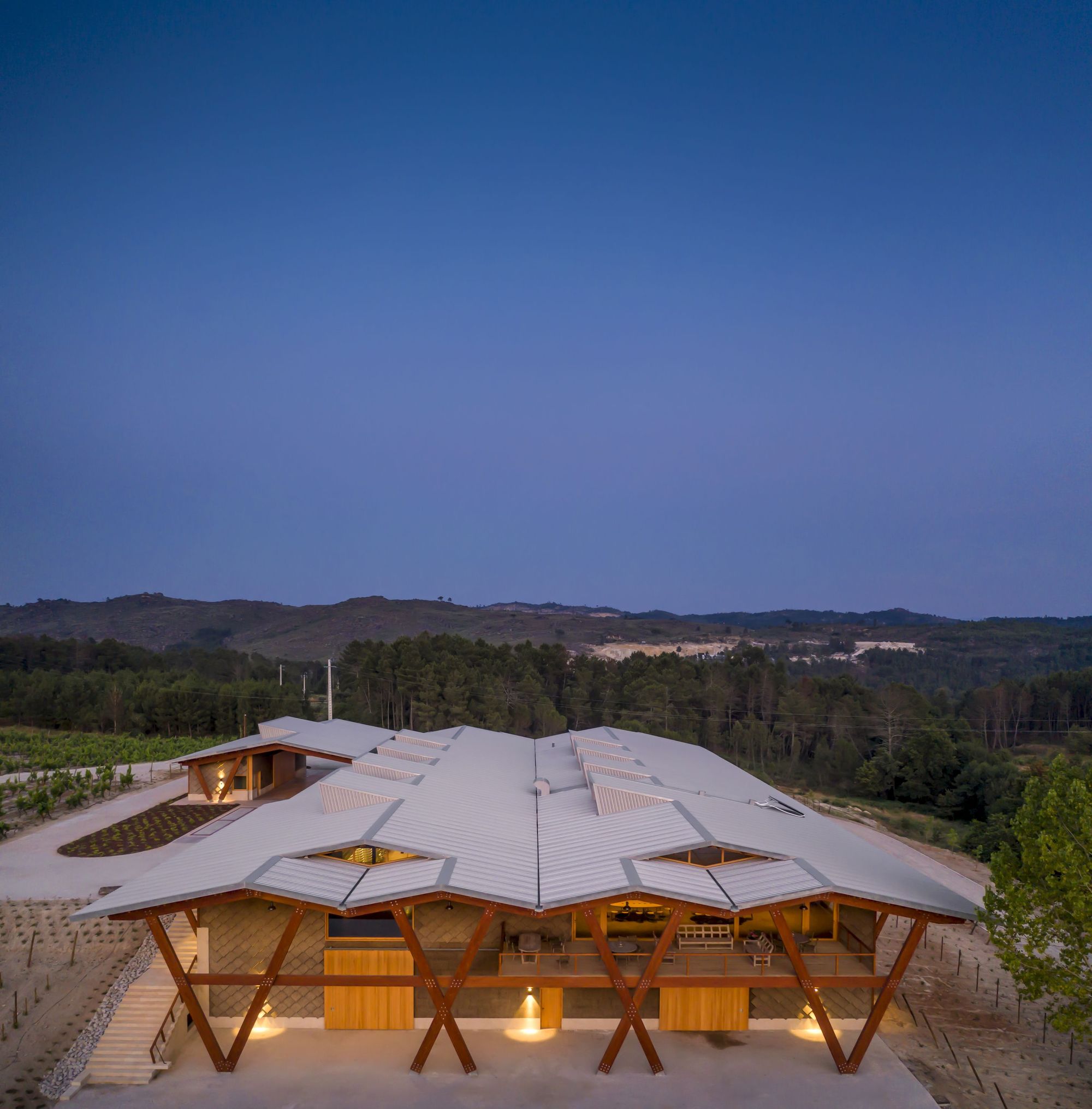 Gallery of Taboadella Winery / Carlos Castanheira - 9