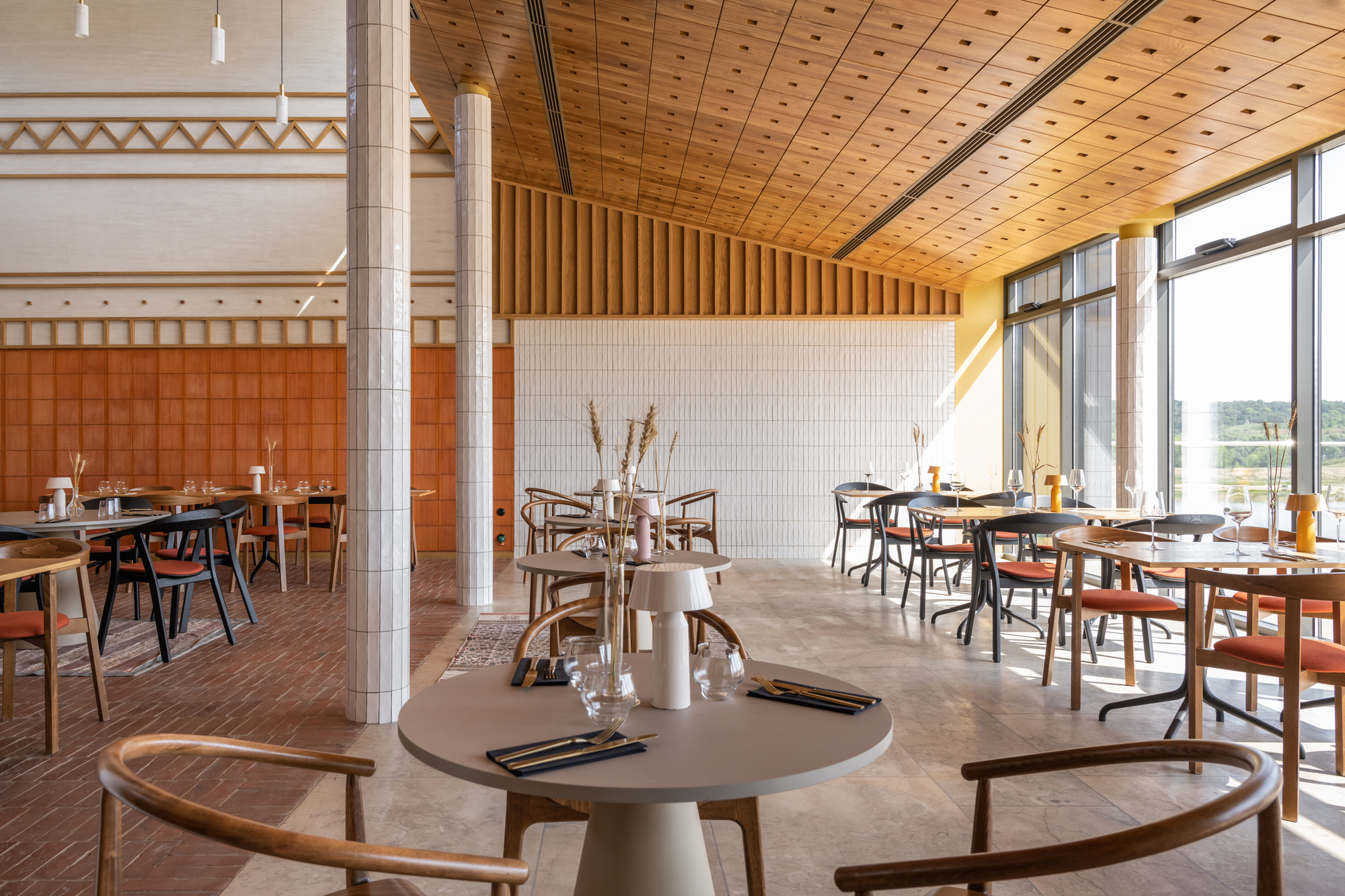 Gallery of The Hospitality Center / Megabudka Architecture Bureau - 35