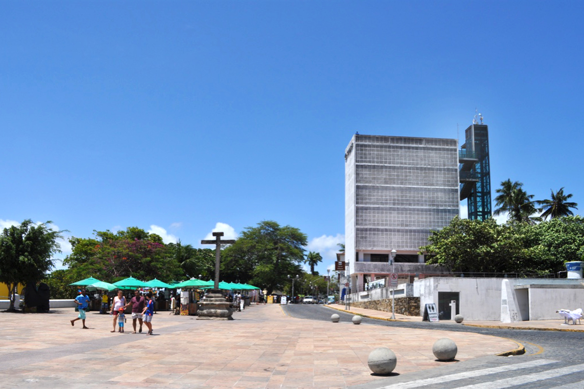 Galeria de Caixa d’água: como incorporá-la ao projeto arquitetônico - 12