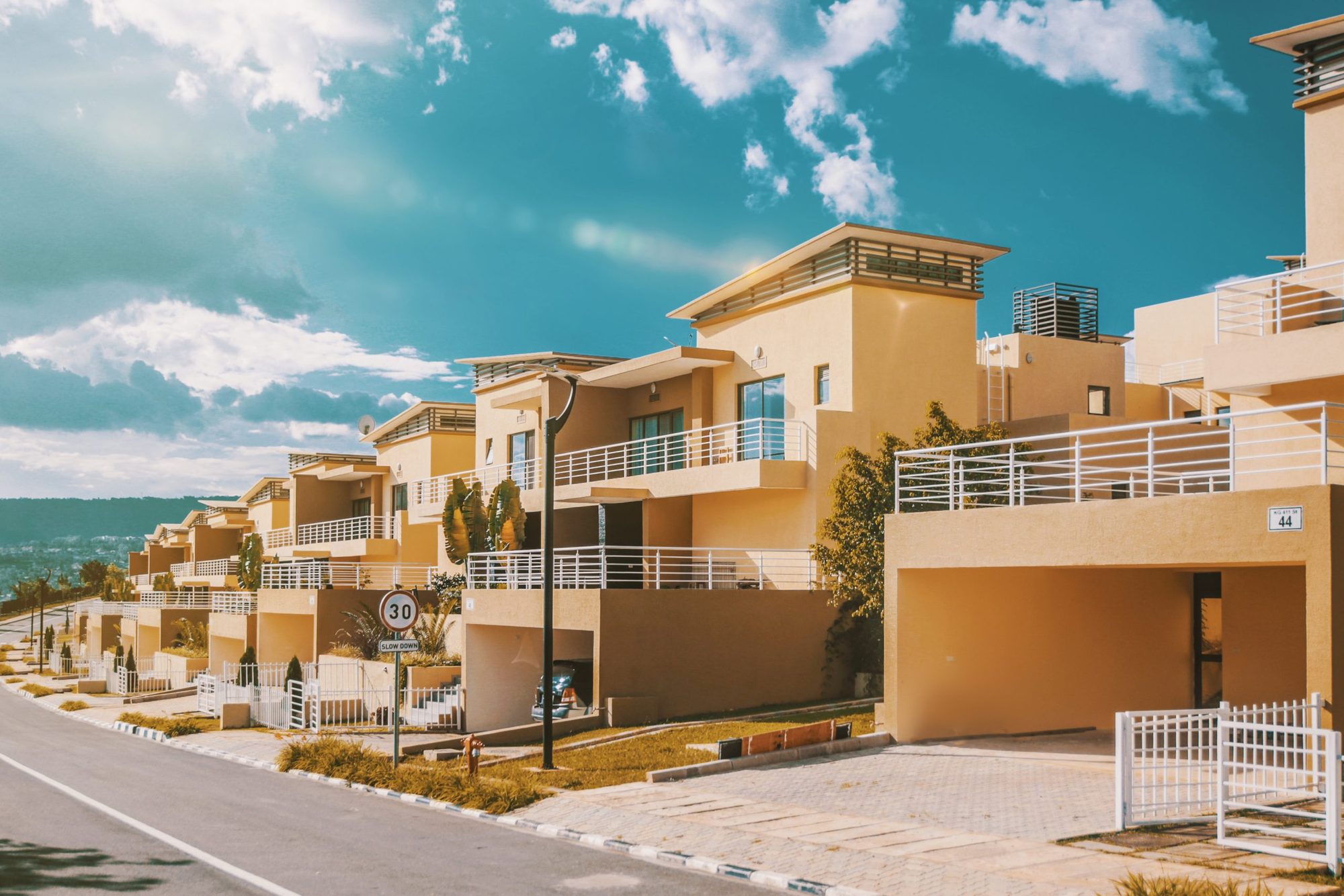 Gallery of How "Smarter" Cities Can Exacerbate Inequity - 7