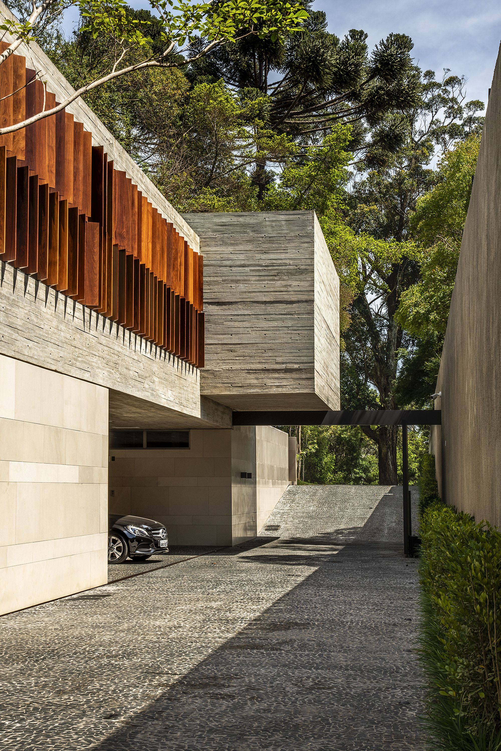 Galeria de Casa Horizontal / Marcos Bertoldi Arquitetos - 4