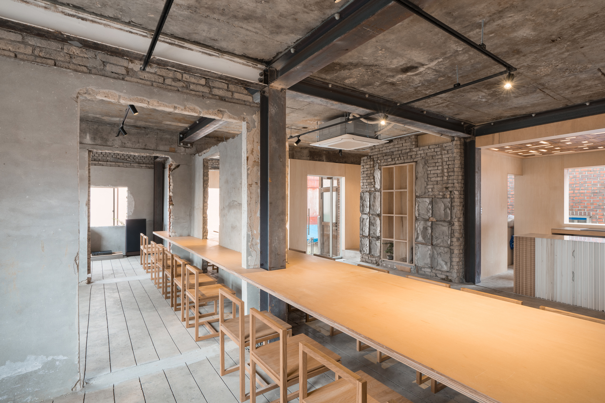 Gallery of eert Mangwon Cafe / Workment - 4