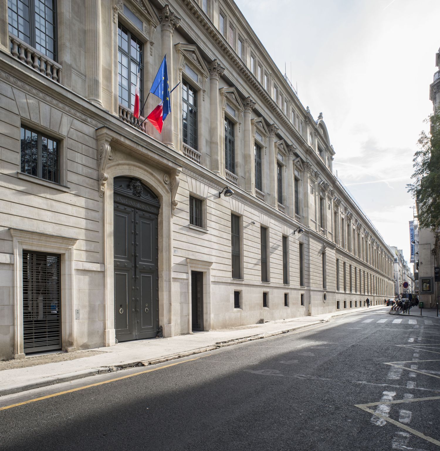 Gallery of National Library of France Finally Complete After a 10-Year ...