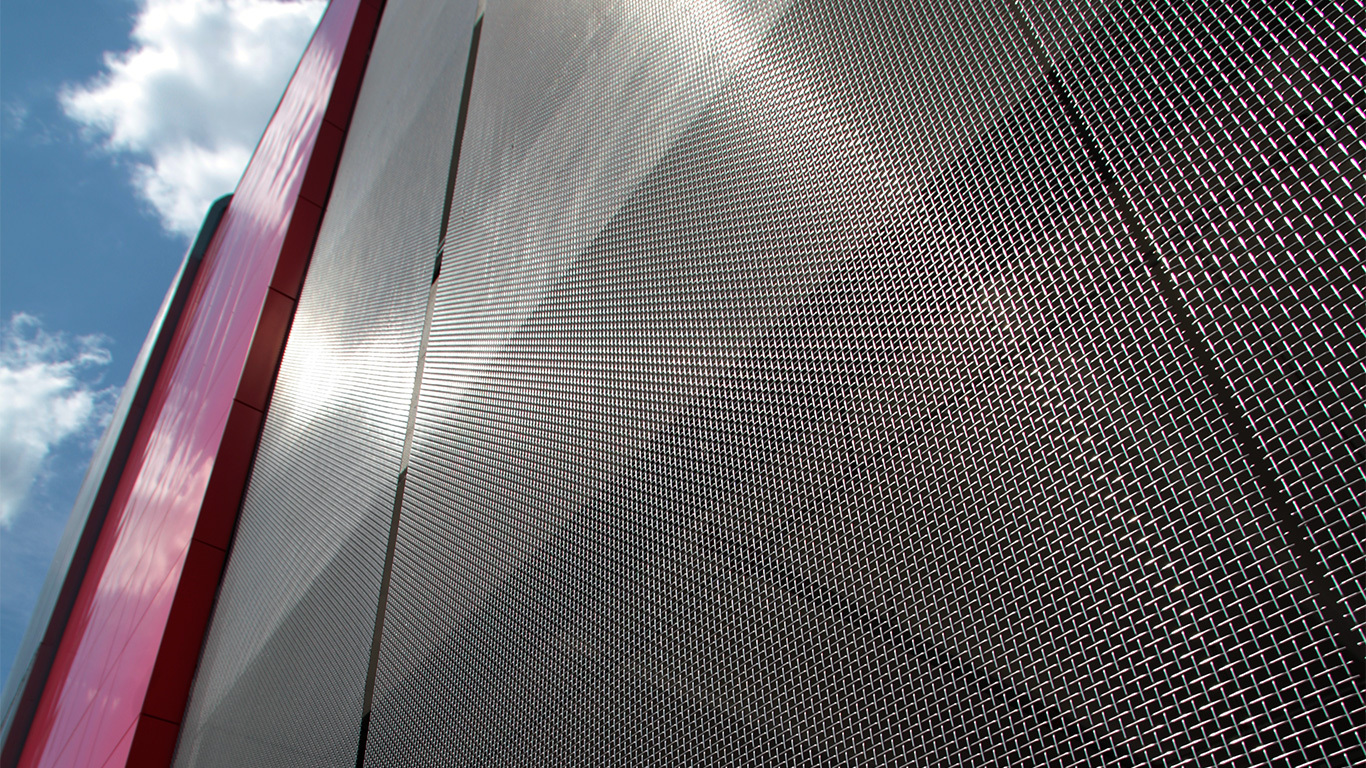 Gallery of The Possibilities of Wire Mesh in Architectural Facades - 10
