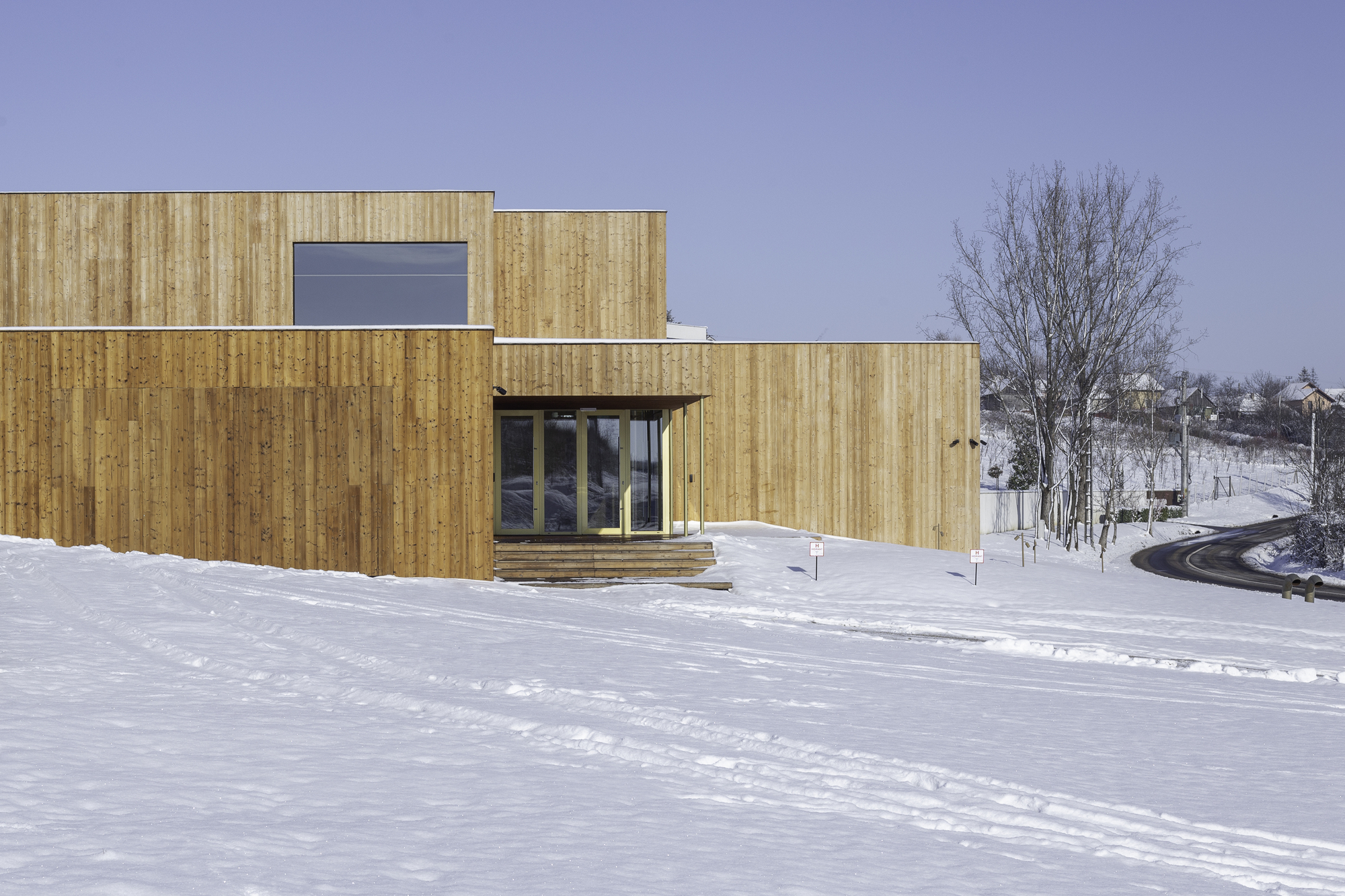 Gallery of Smartware CLT Office Building / Vertical Studio - 10