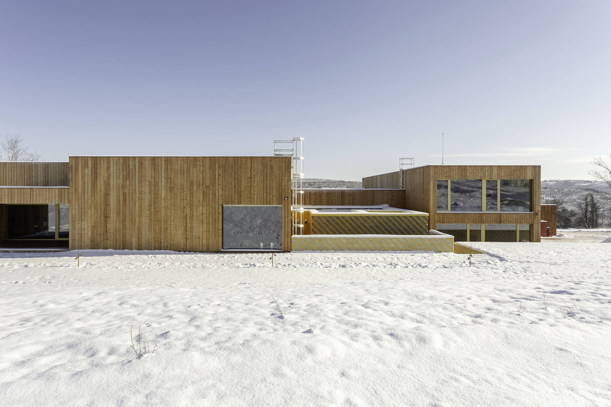 Gallery of Smartware CLT Office Building / Vertical Studio - 13