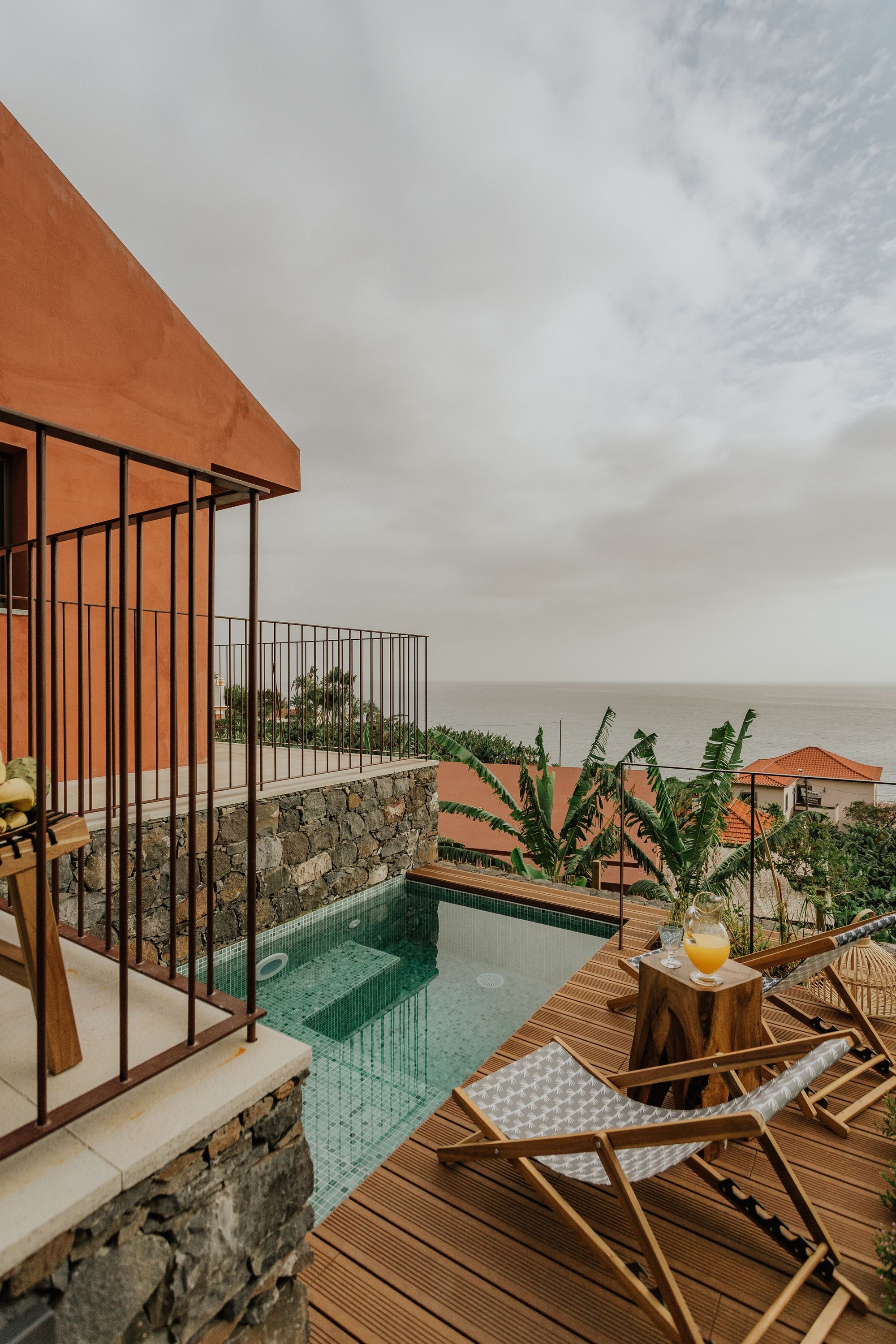 Galeria de Duas casas na fajã / tabaibo atelier - 5