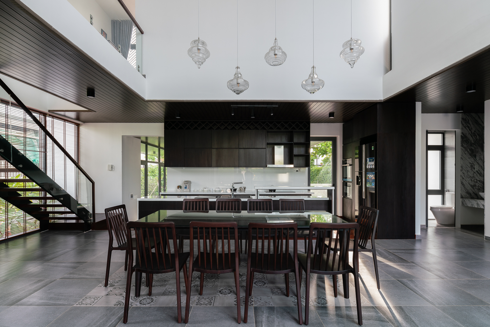 Gallery of H House / G+ Architects - 8
