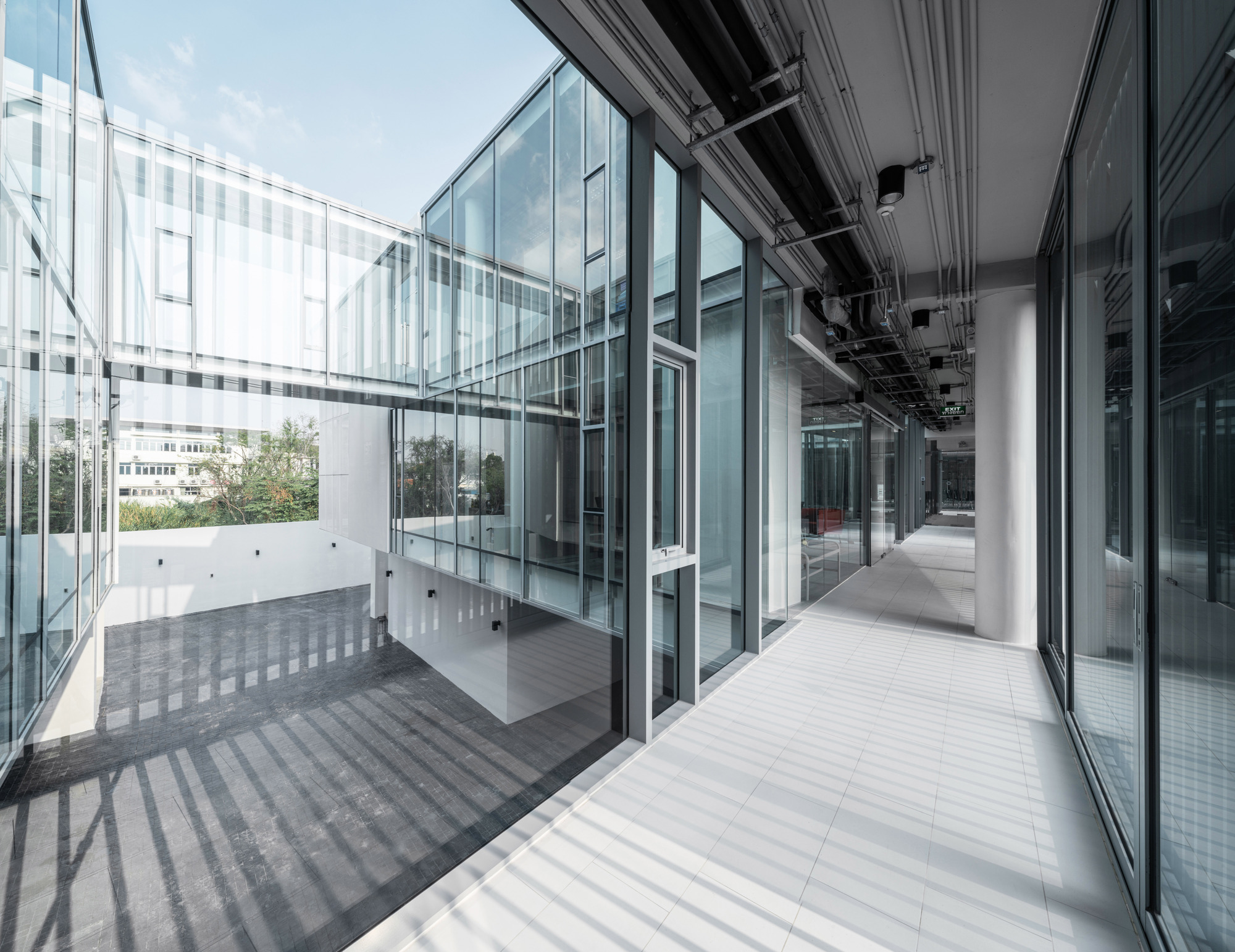 Gallery of MDC Headquarters / IDIN Architects - 20