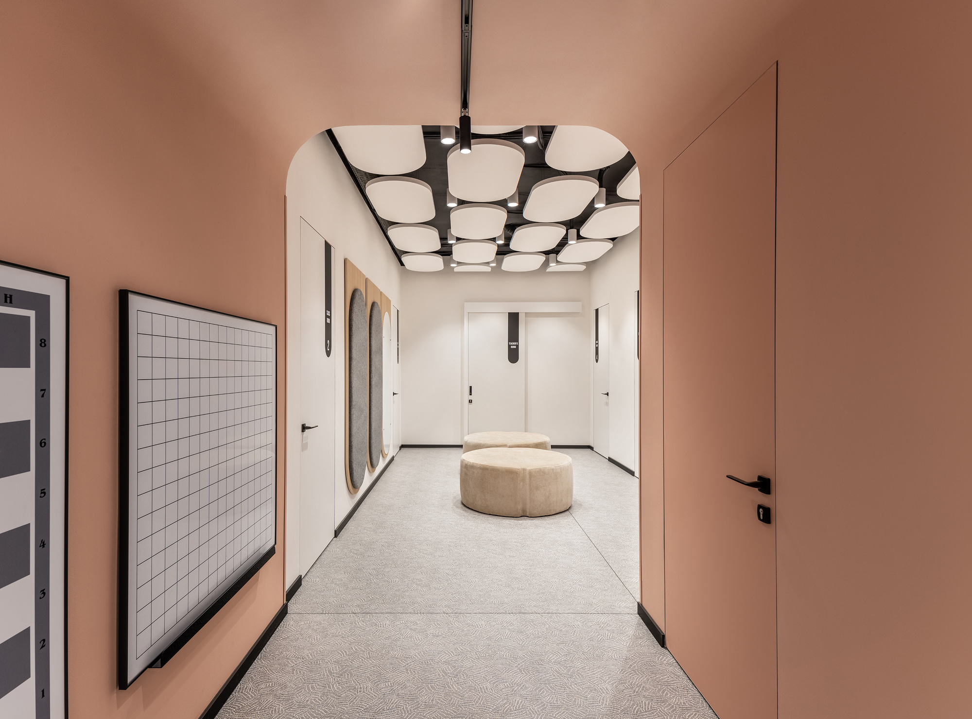 Gallery of Hello School Interiors / SVOYA Studio - 16