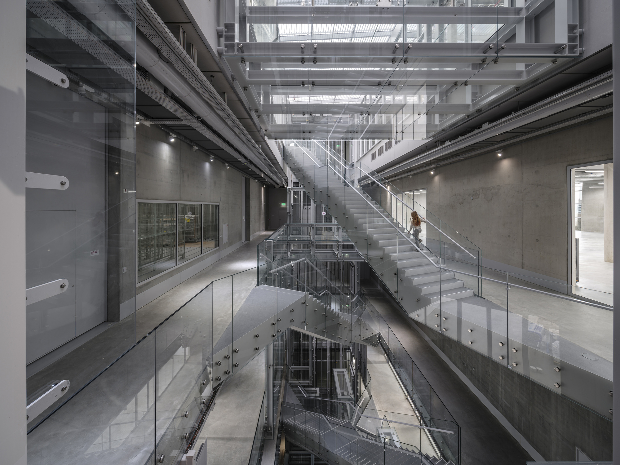 Gallery of The World’s First Fully Accessible Art Depot Museum is ...