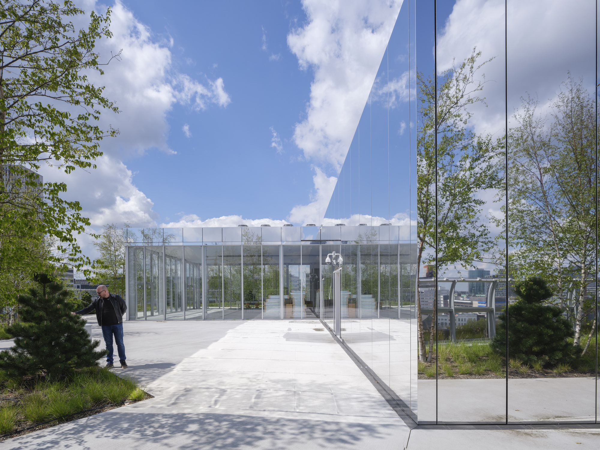 Gallery of The World’s First Fully Accessible Art Depot Museum is ...